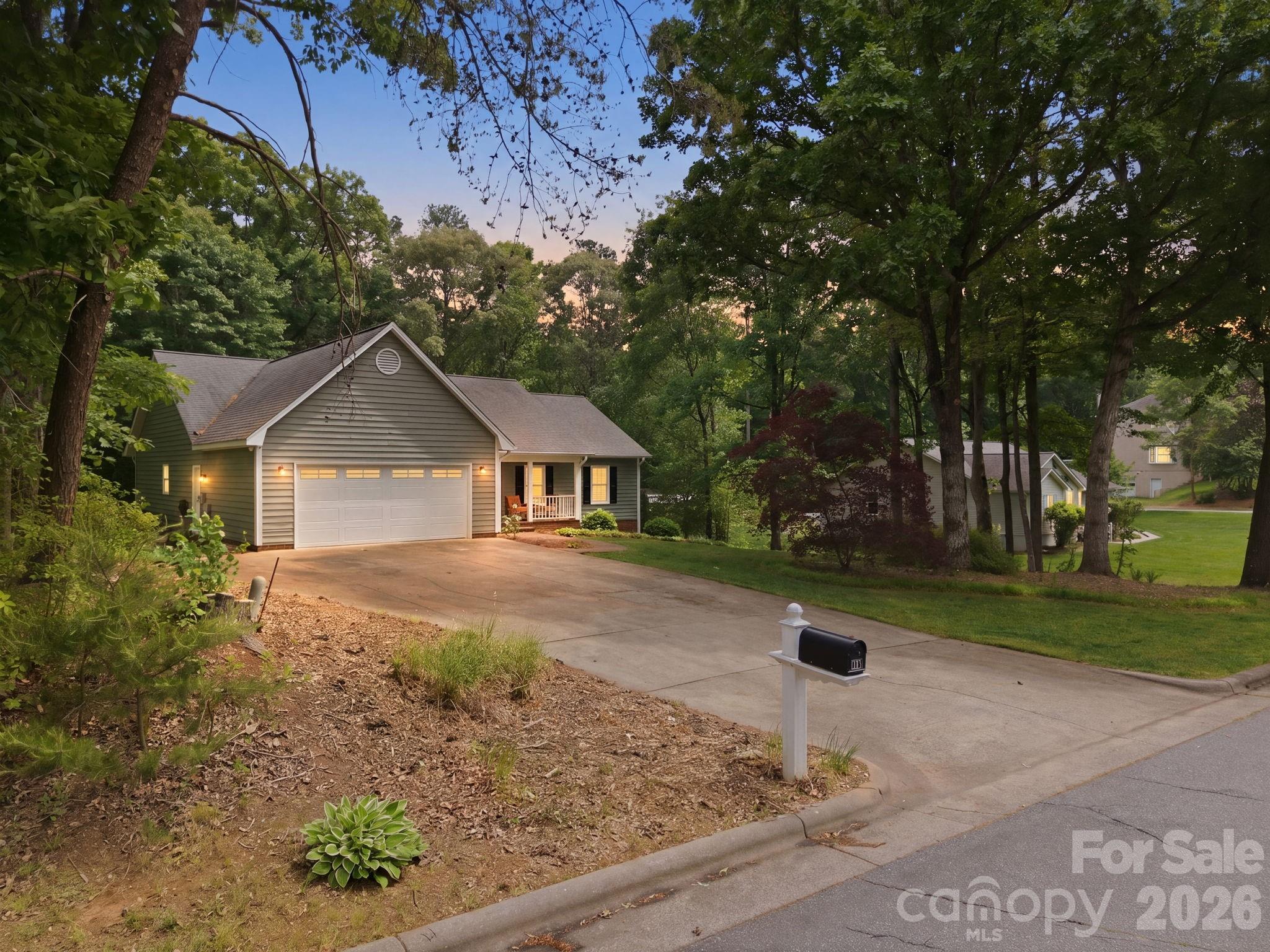 4804 Elmhurst Drive NE, Hickory, NC - photo 36 of 40