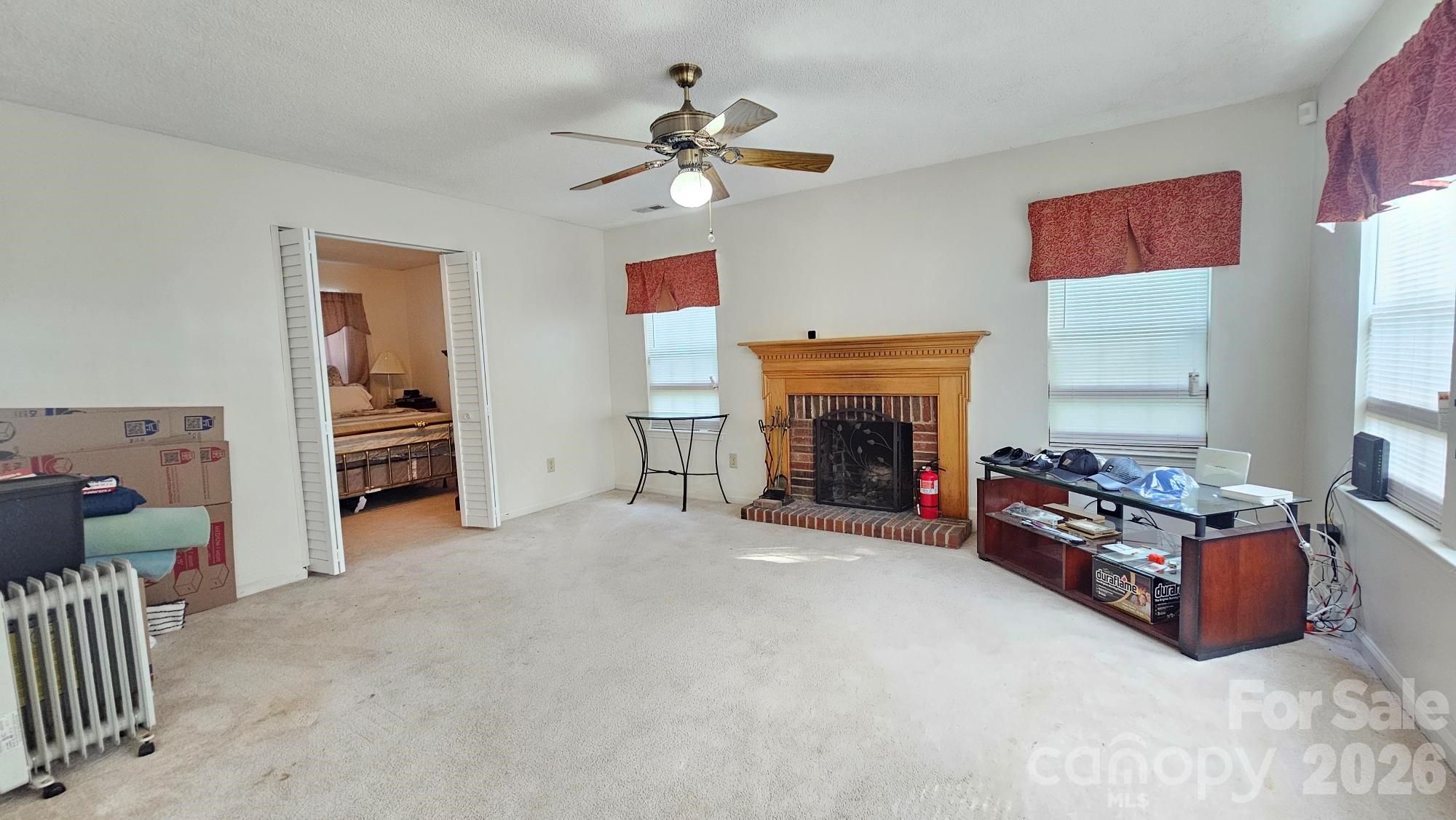 Home for sale at 2425 Katherine Kiker Road, Charlotte, NC — photo 4 of 24