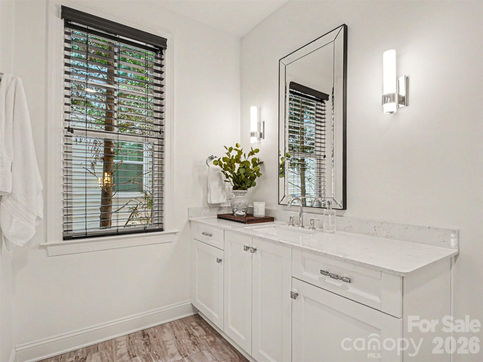 1020 N Sharon Amity Road, Charlotte, NC - photo 25 of 47