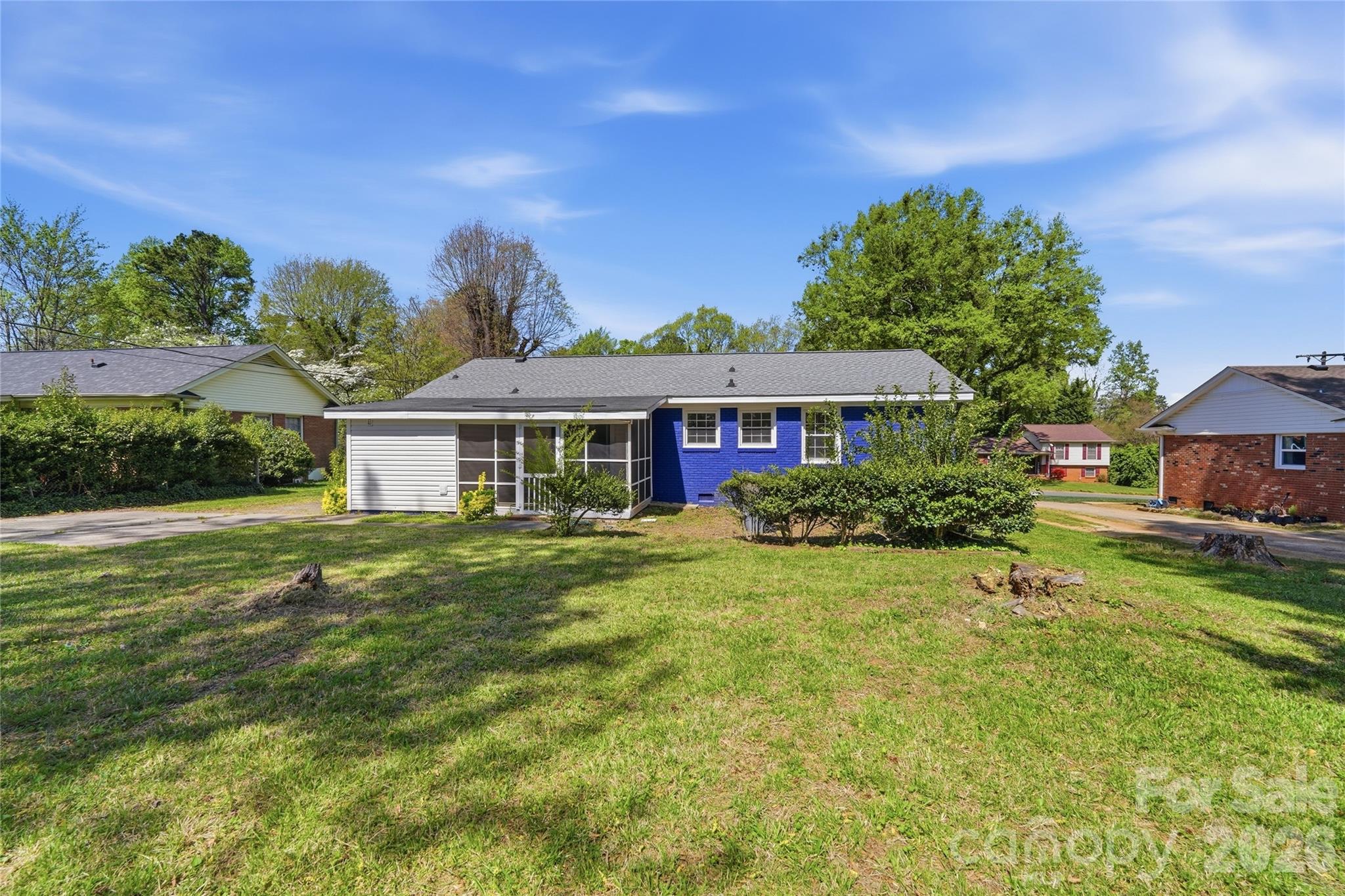Photo 30 of 5906 Whitingham Drive, Charlotte, NC