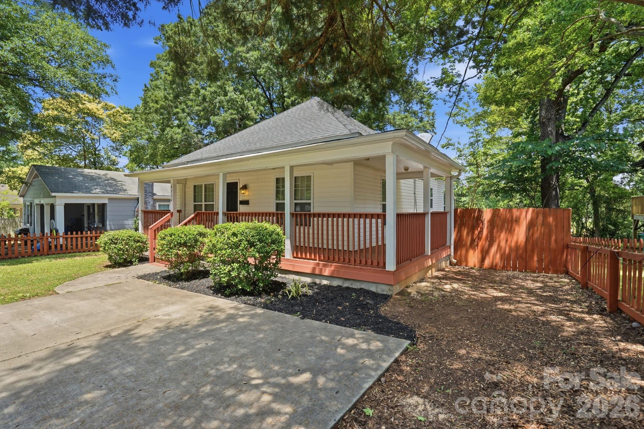 Photo 3 of 4514 Wildwood Avenue, Charlotte, NC