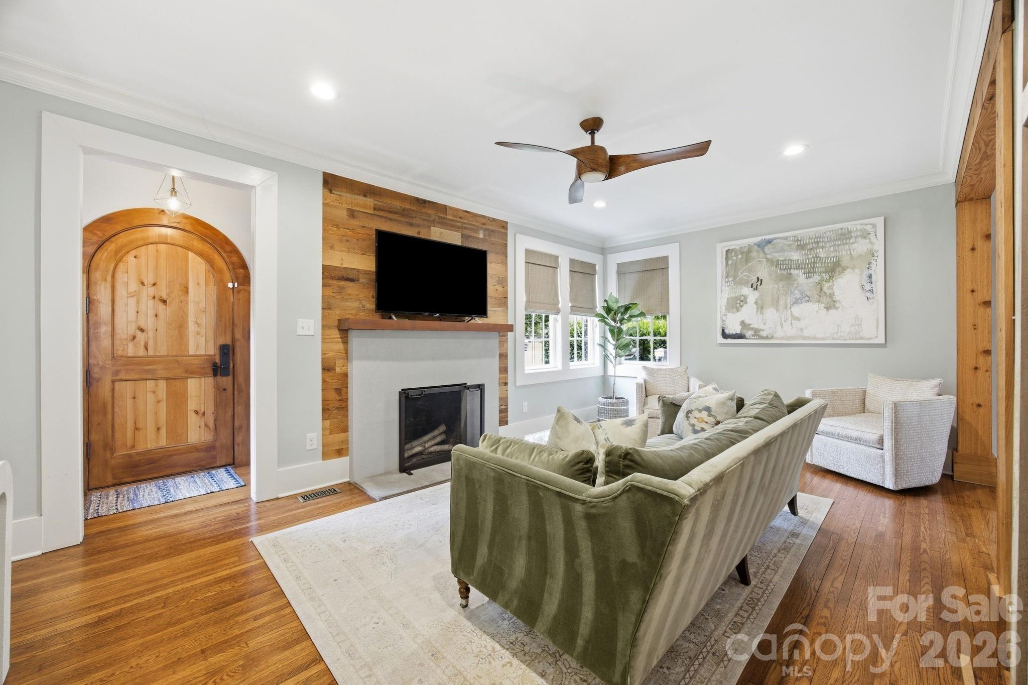 Photo 11 of 1726 S Mint Street, Charlotte, NC