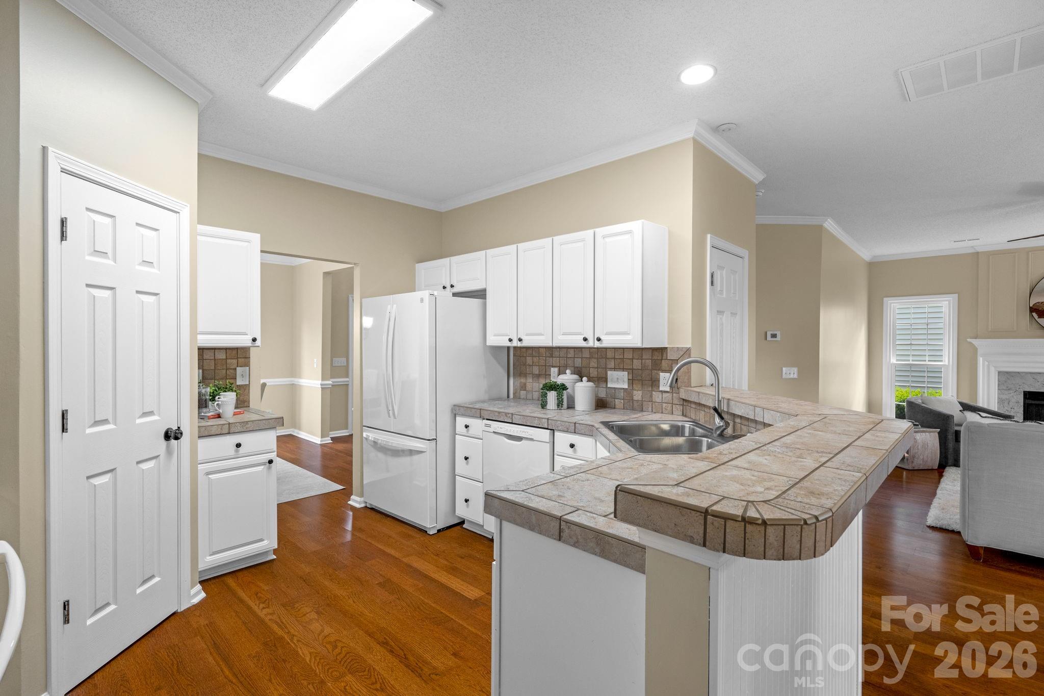 Photo 16 of 8501 Tonawanda Drive, Charlotte, NC