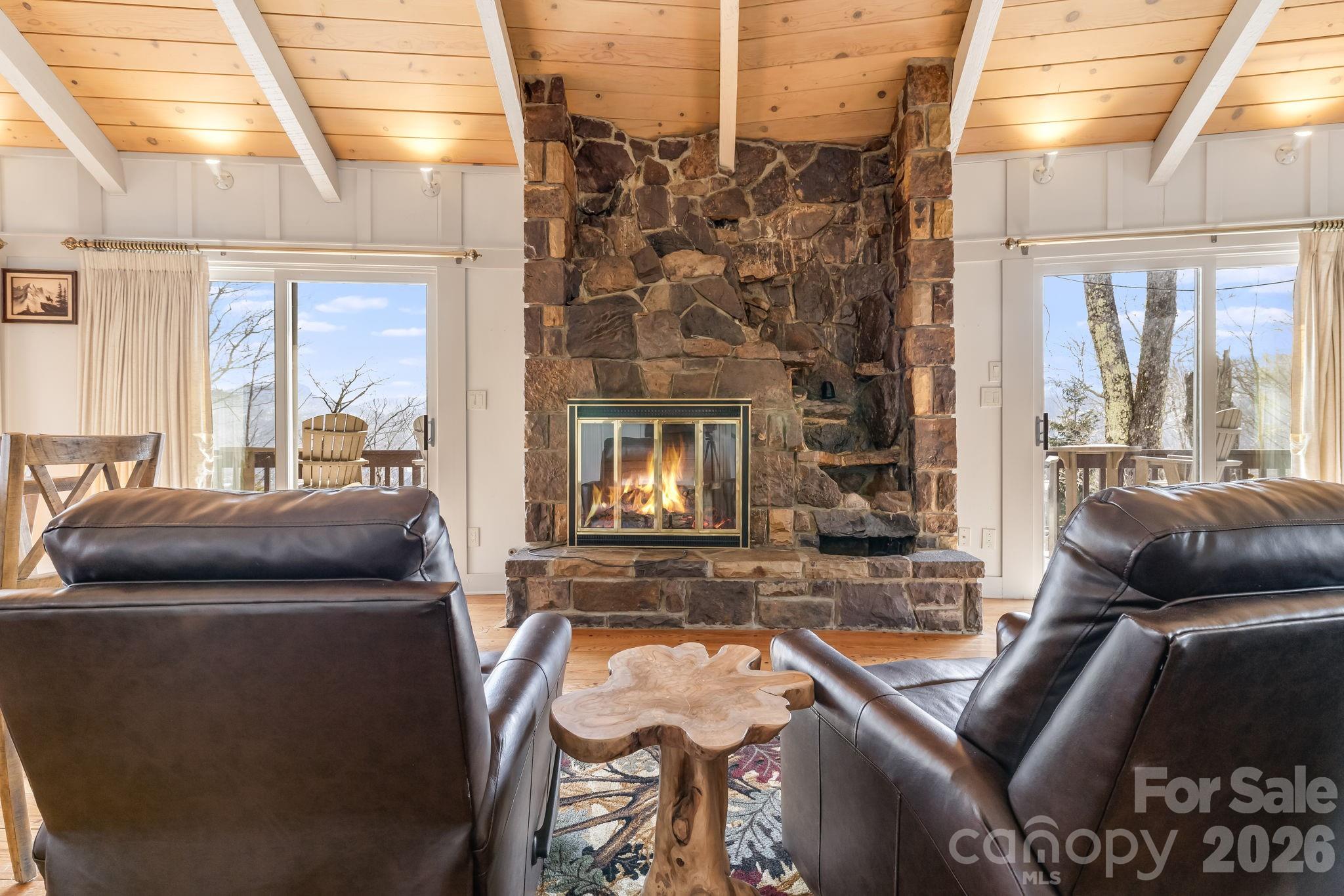 301 Highland Circle, Sugar Mountain, NC - photo 7 of 49