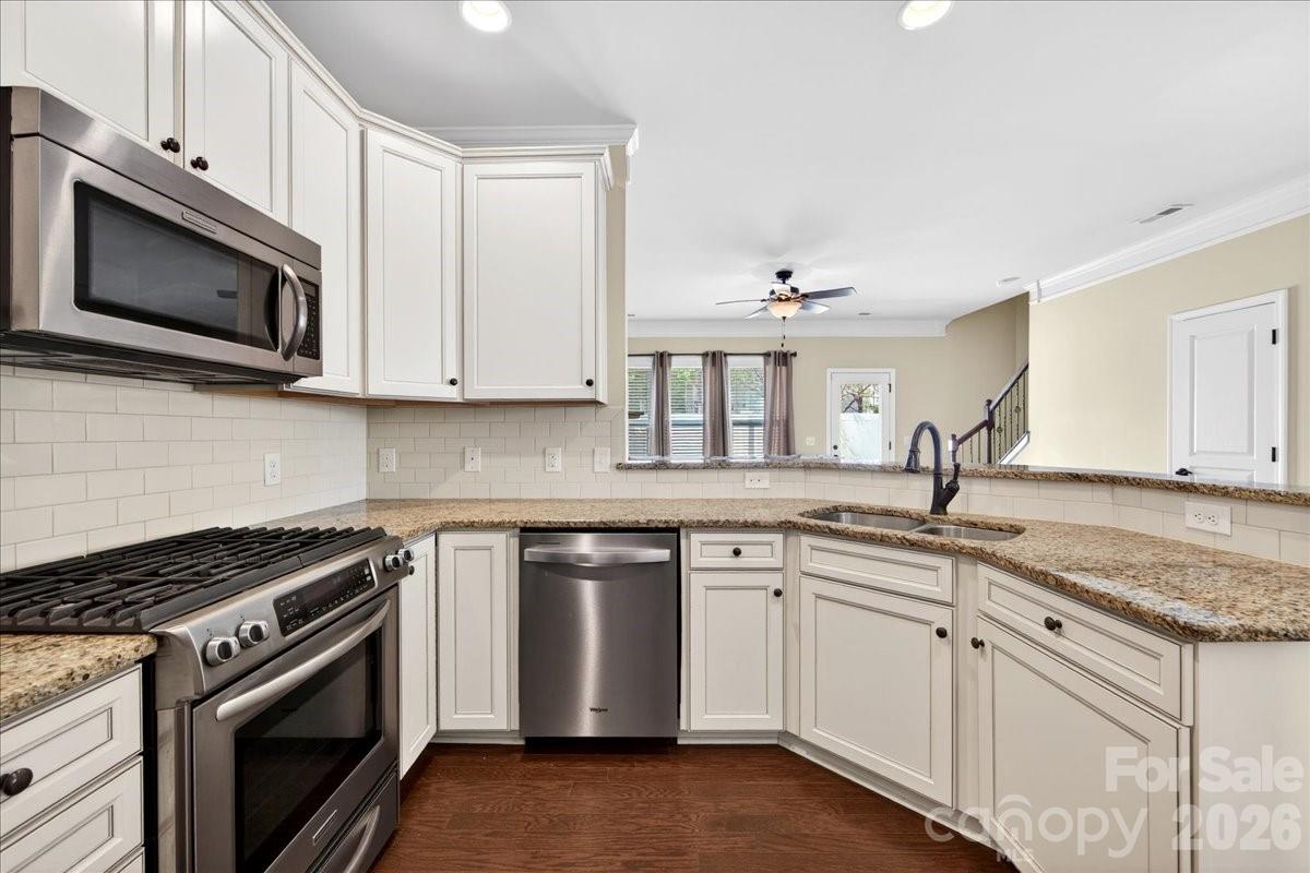 6453 Silver Star Lane, Charlotte, NC - photo 11 of 49