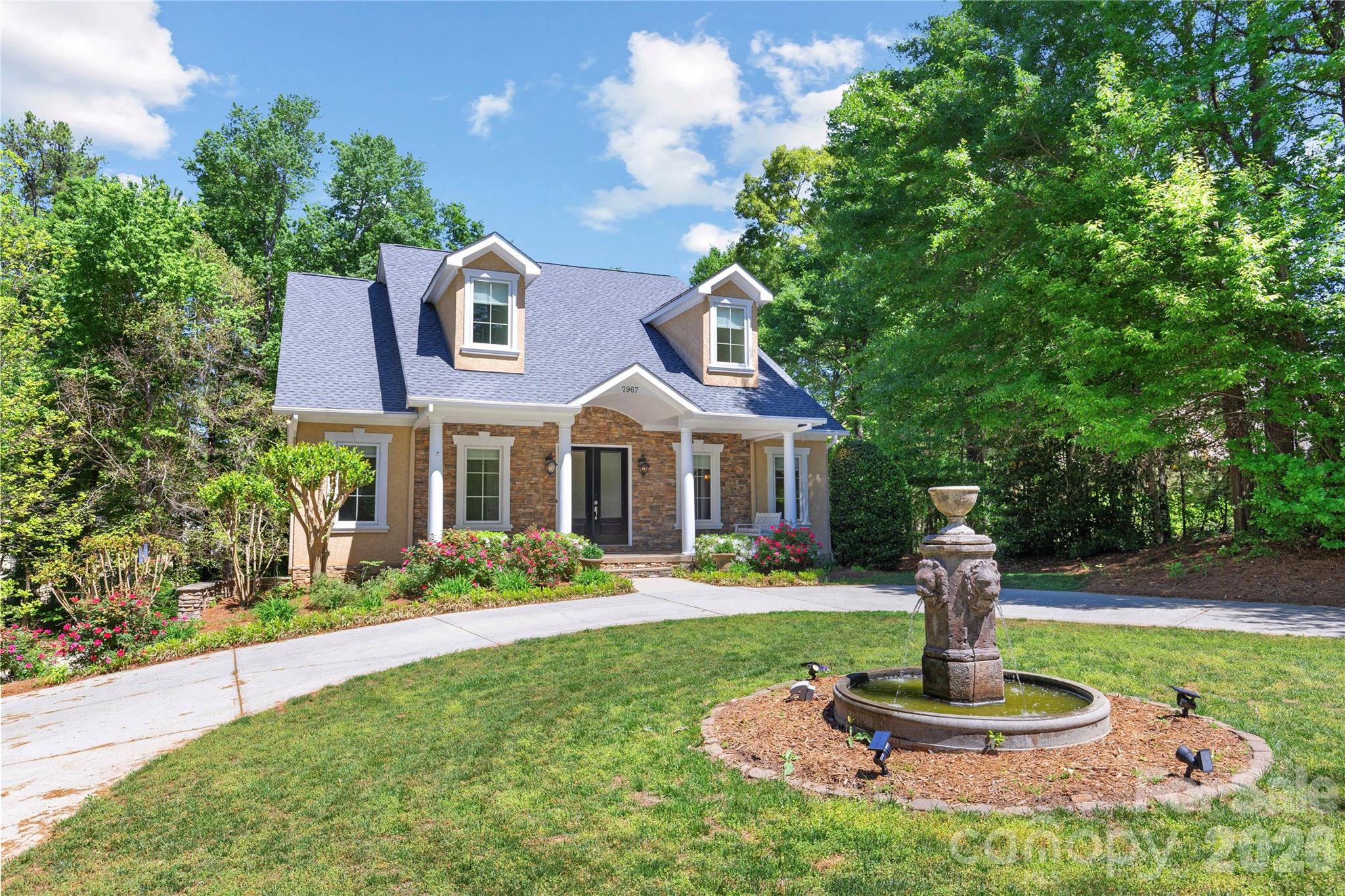 7967 Glen Abbey Circle, Stanley, NC
