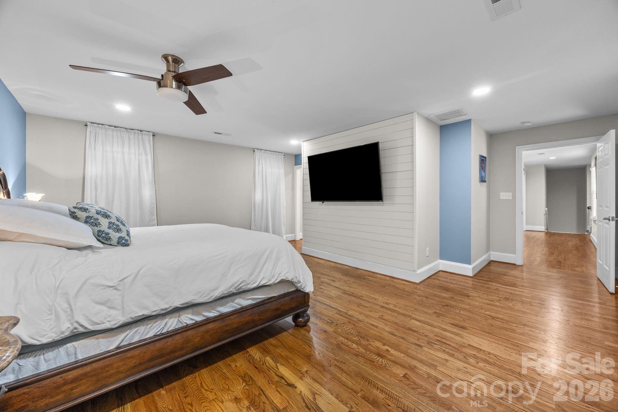 908 Woodhurst Drive, Wesley Chapel, NC - photo 39 of 49