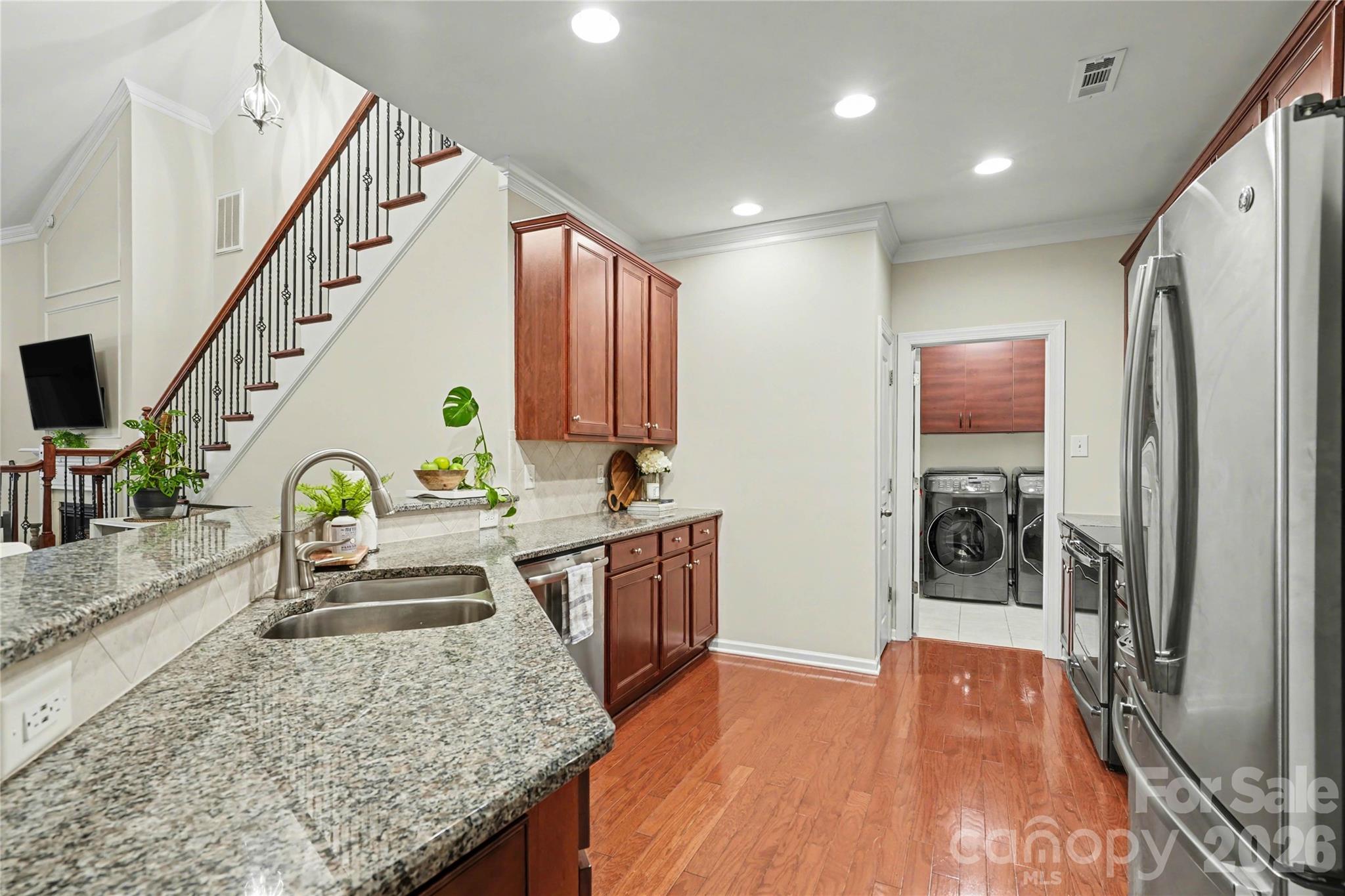 Photo 7 of 8432 Loxton Circle, Charlotte, NC