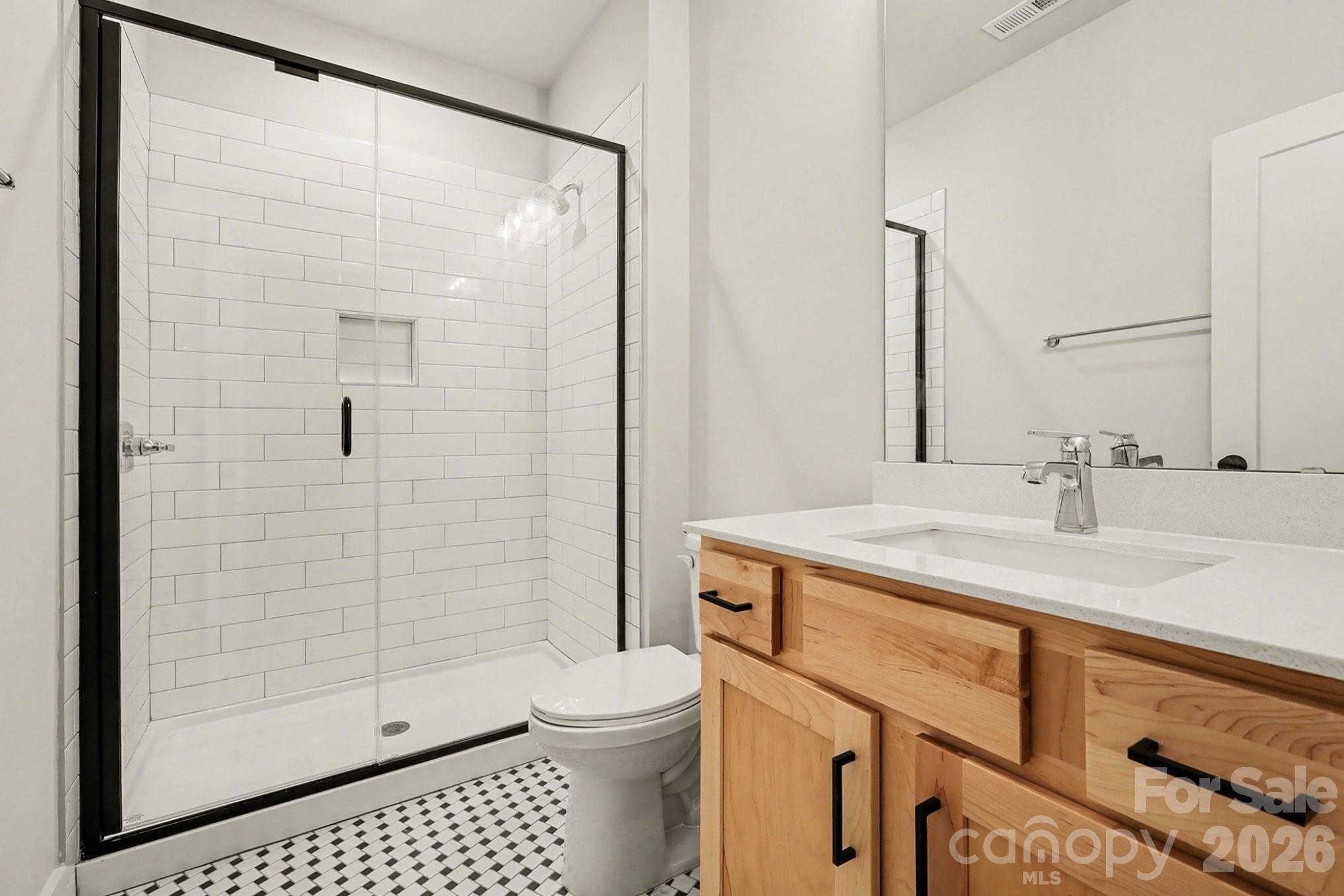 816 Madison Glen Lane, Charlotte, NC - photo 16 of 31