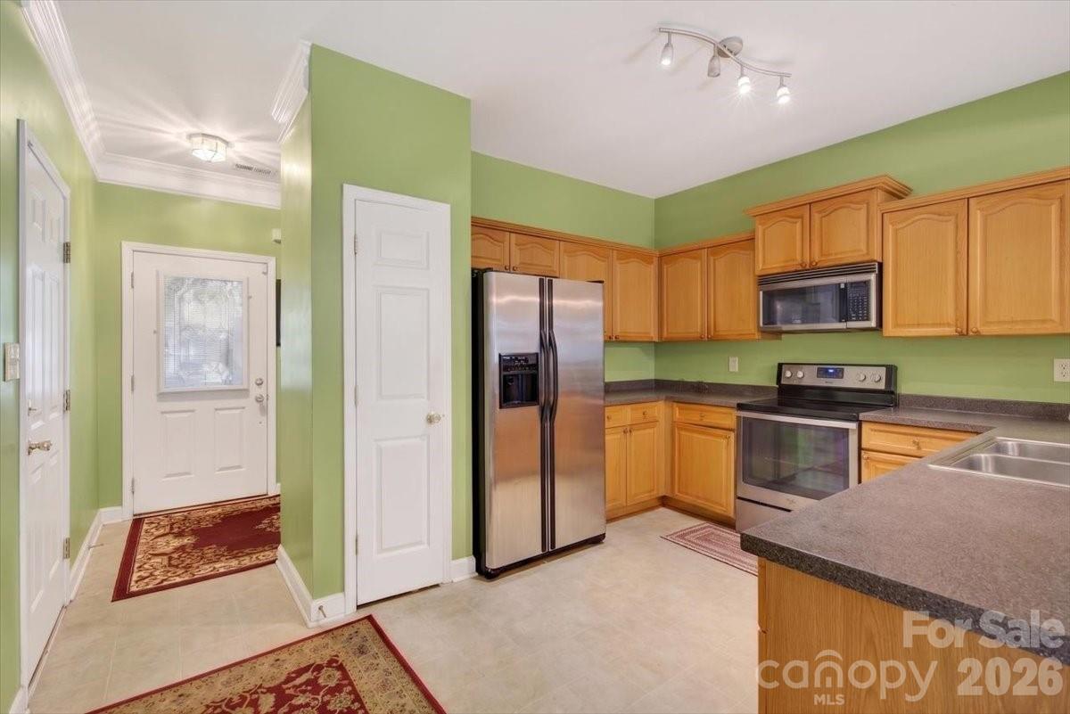 Home for sale at 5927 Pisgah Way, Charlotte, NC — photo 7 of 24