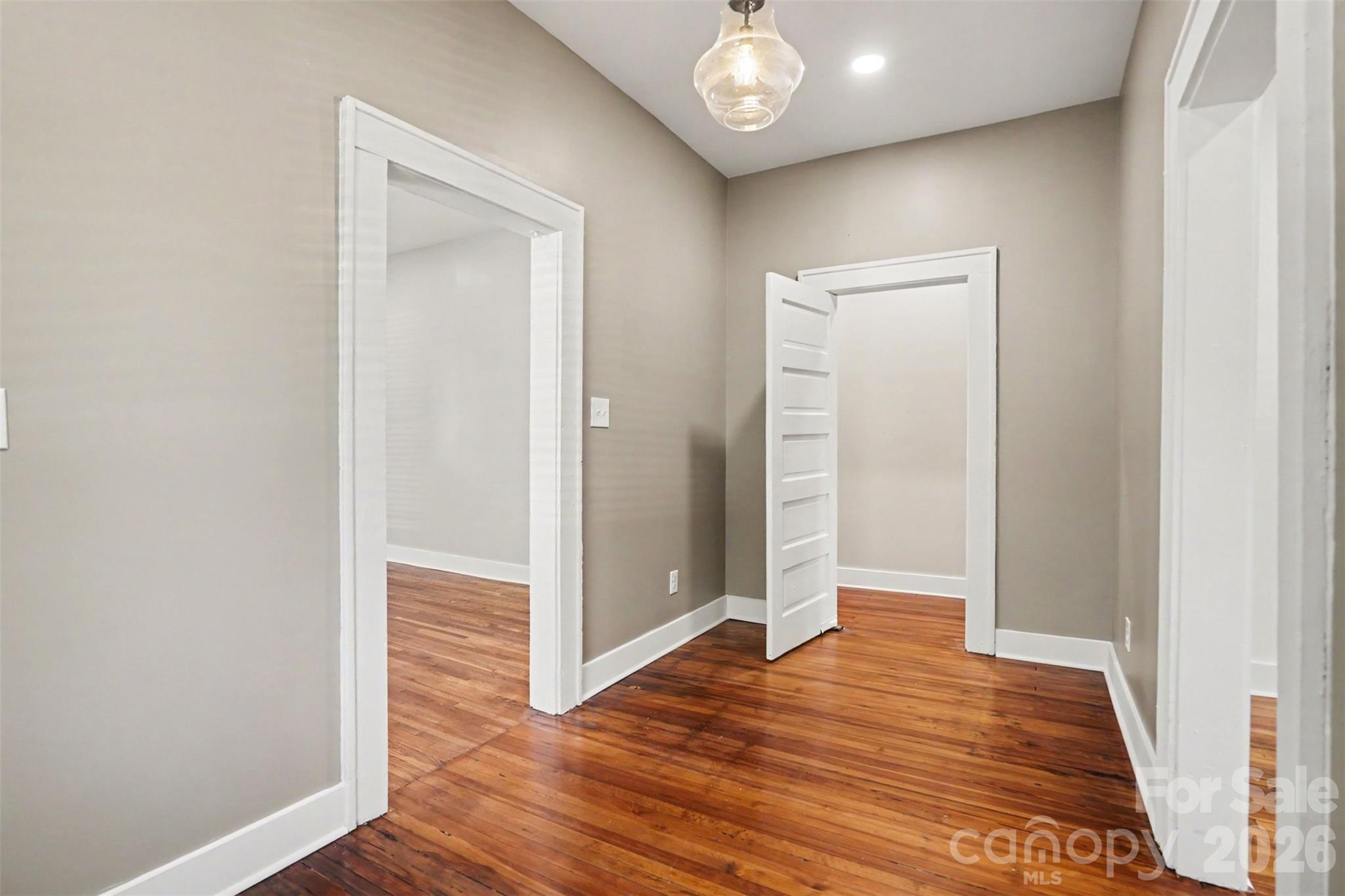 4118 Glory Street, Charlotte, NC - photo 9 of 28