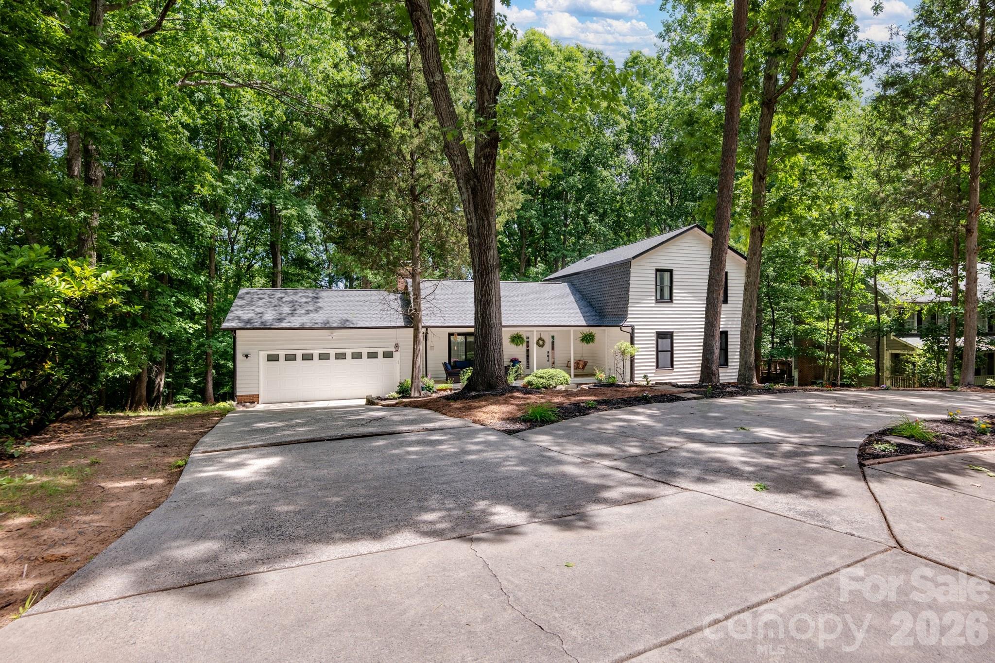 Photo 3 of 9307 Raintree Lane, Charlotte, NC