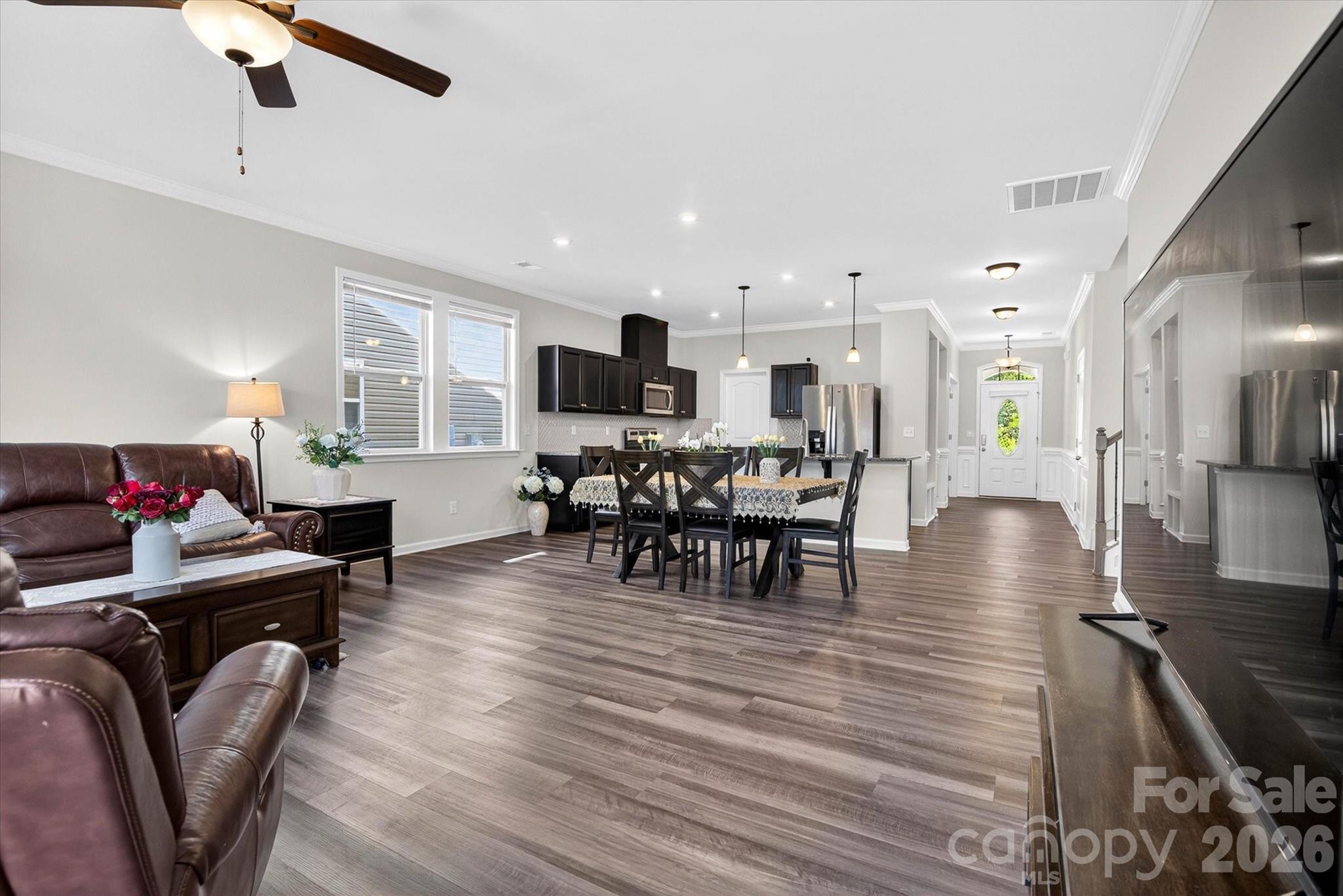 Photo 12 of 6629 Meridale Forest Drive, Charlotte, NC