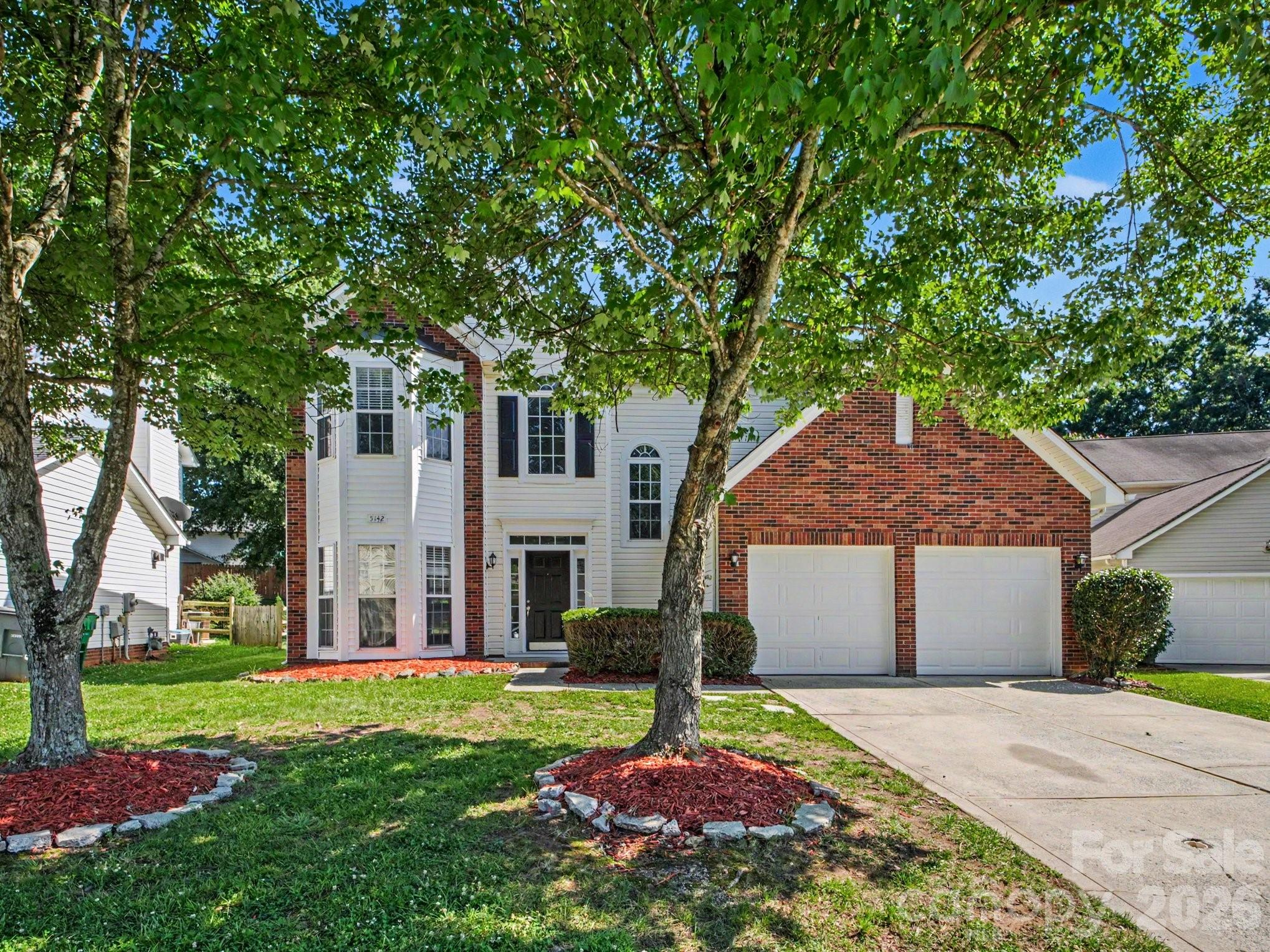 Home for sale at 5142 Bentgrass Run Drive, Charlotte, NC — photo 1 of 18
