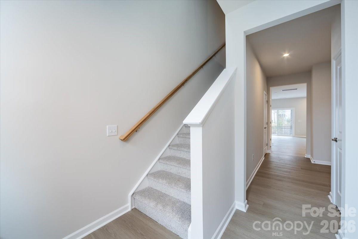 Photo 3 of 6017 Longar Lane, Charlotte, NC