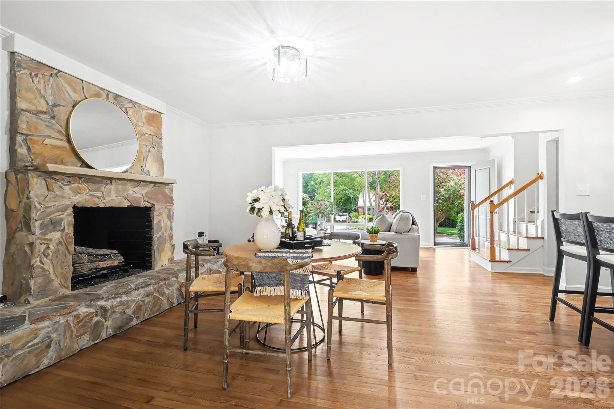 Home for sale at 3834 Moultrie Street, Charlotte, NC — photo 5 of 38