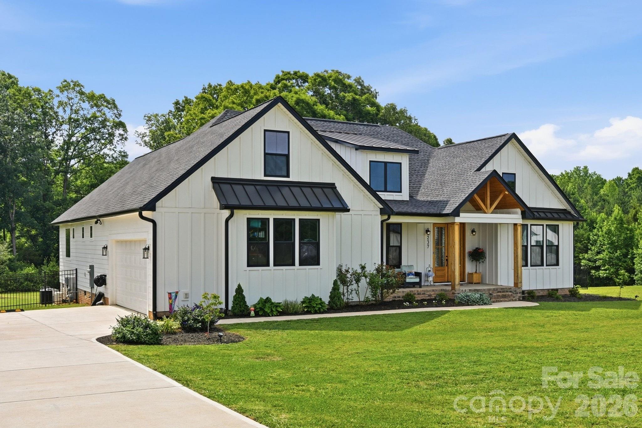 237 Triple Ponds Court, Clover, SC