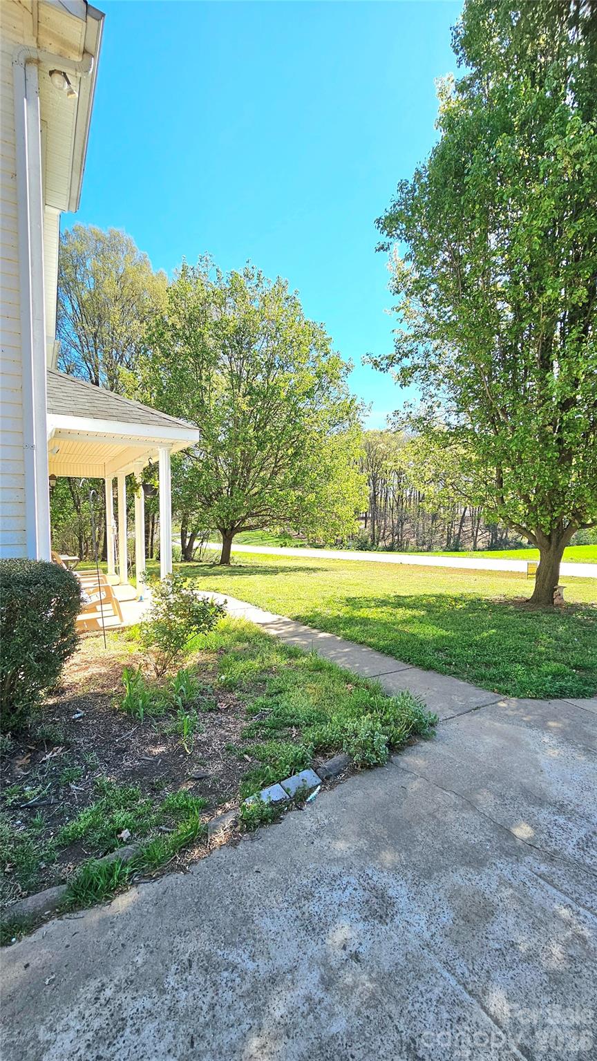 Photo 3 of 2907 New Salem Road, Monroe, NC