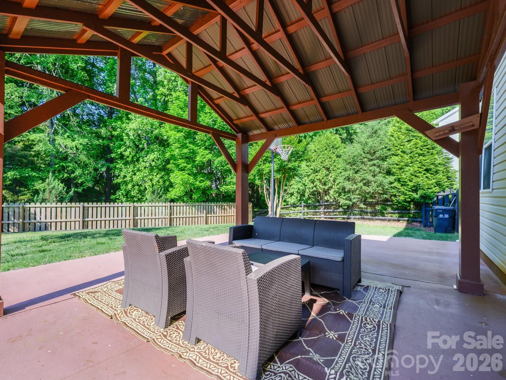 Photo 3 of 17234 Cambridge Woods Court, Charlotte, NC