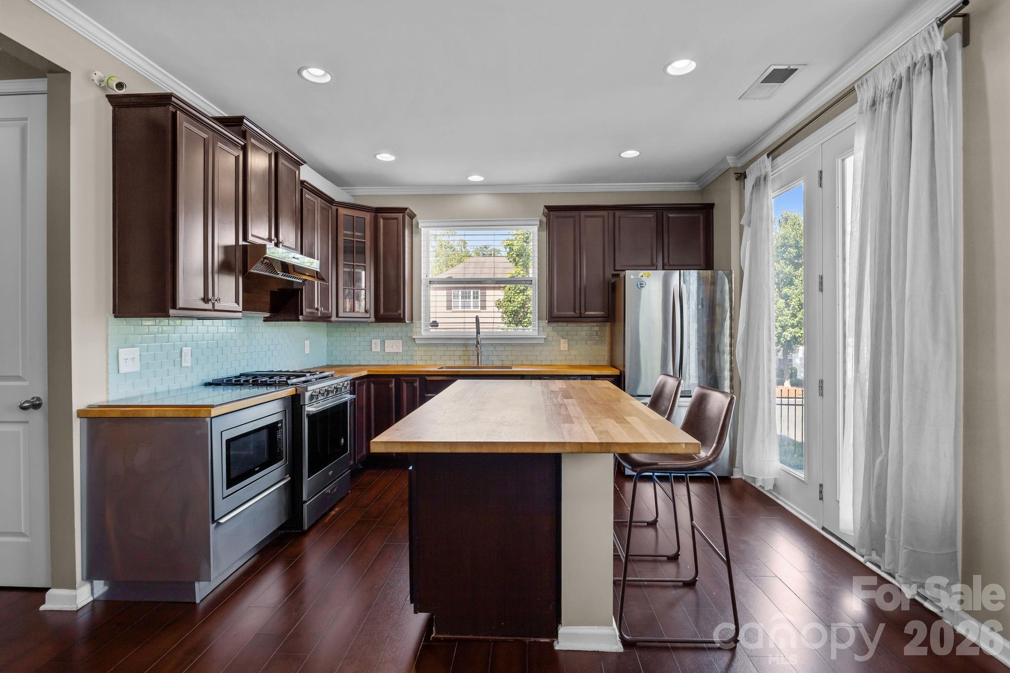 Photo 9 of 2603 Filson Court, Charlotte, NC
