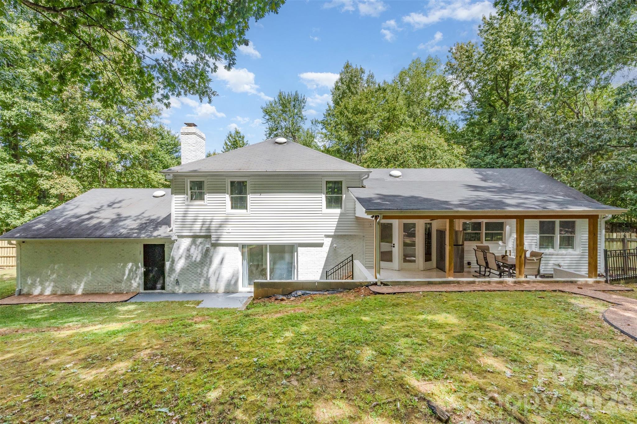 Photo 25 of 4501 Brookwood Road, Charlotte, NC