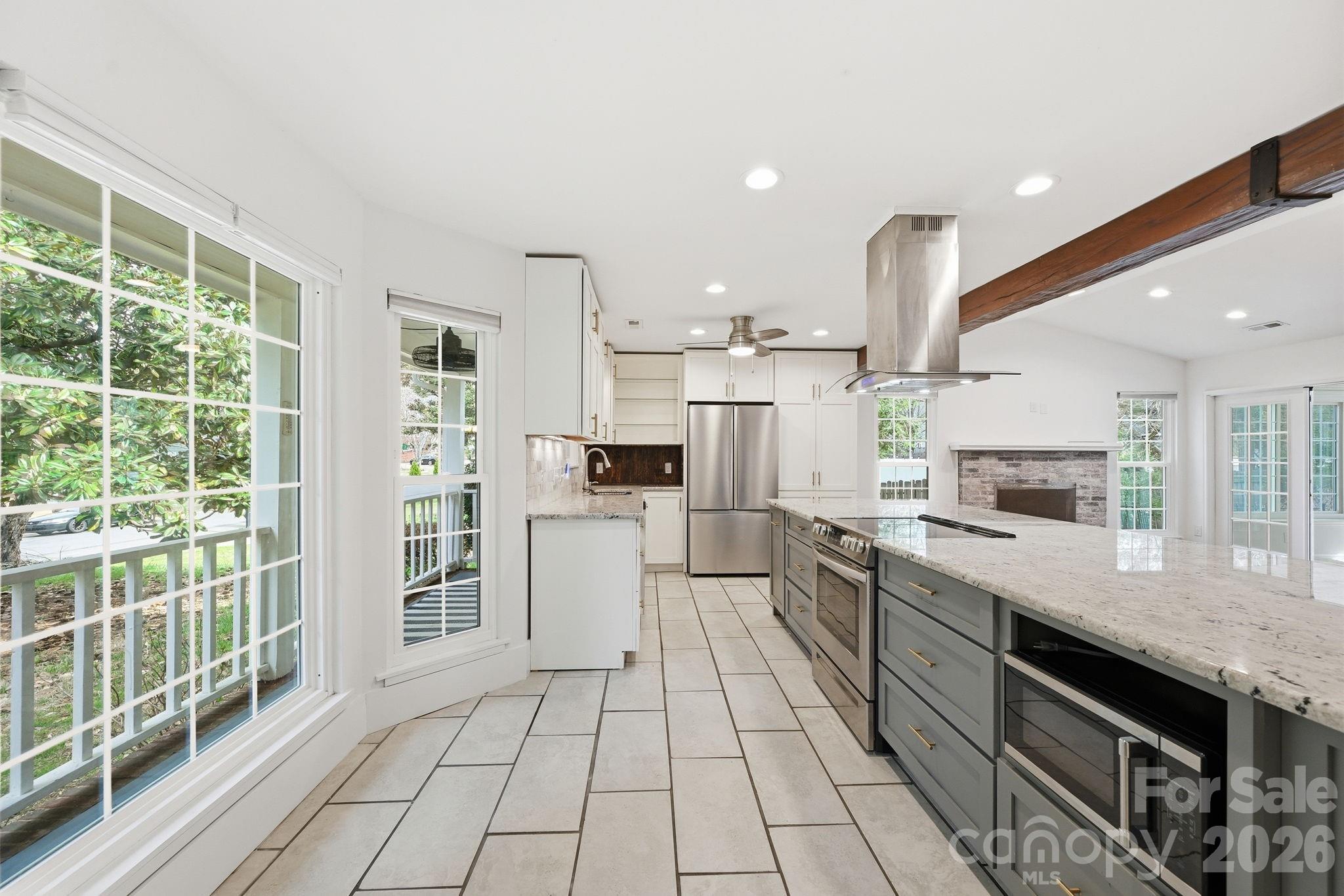 Photo 5 of 2717 Olde Whitehall Road, Charlotte, NC
