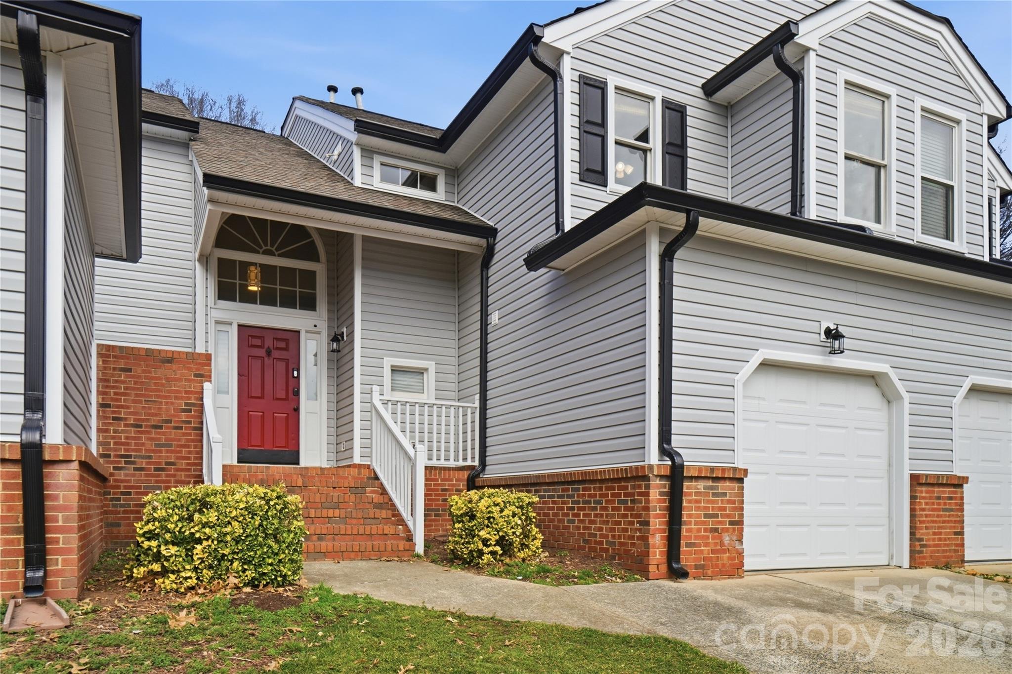 Photo 2 of 8729 Fox Chase Lane, Charlotte, NC