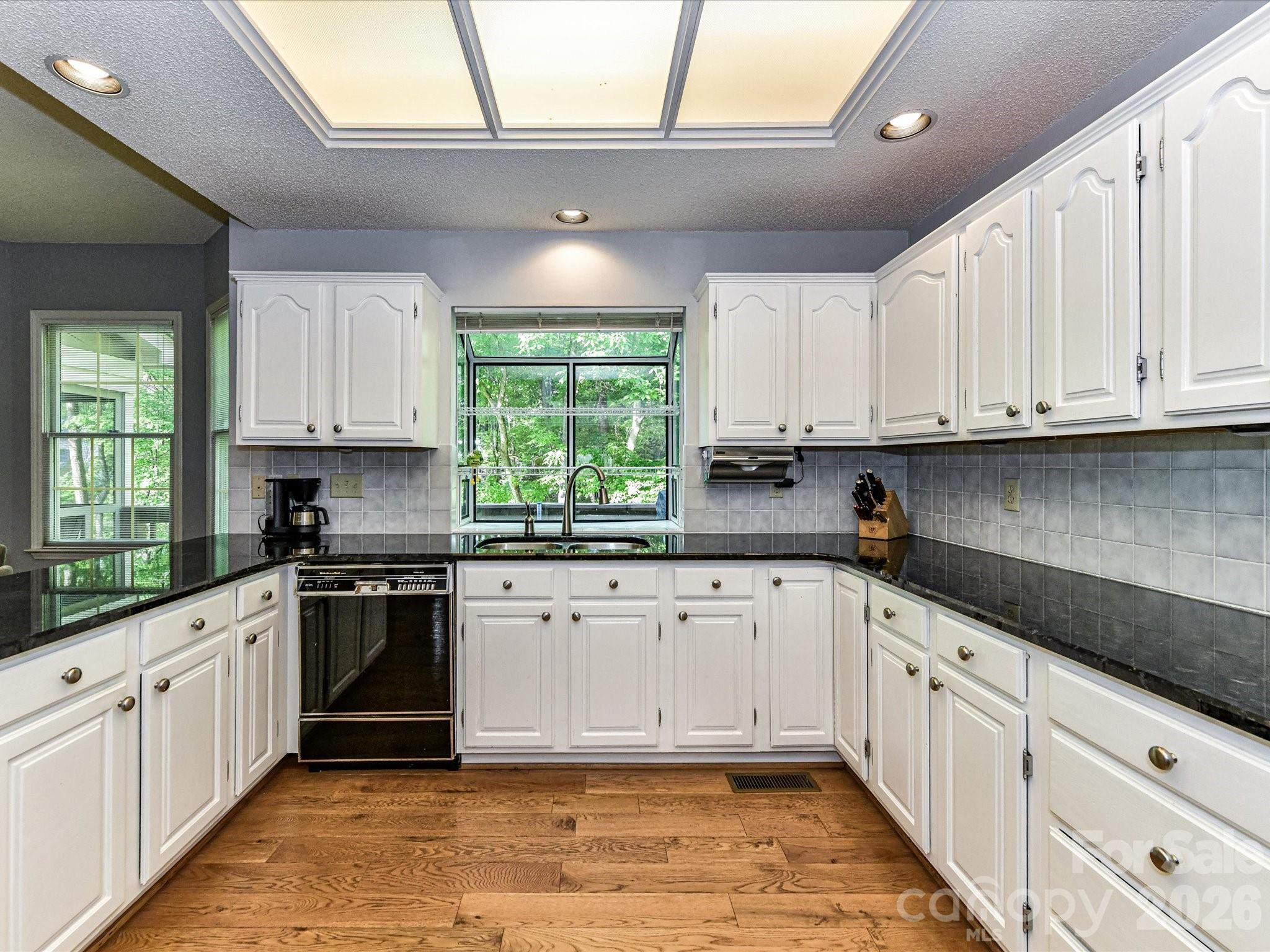 Photo 11 of 1931 Kilmonack Lane, Charlotte, NC