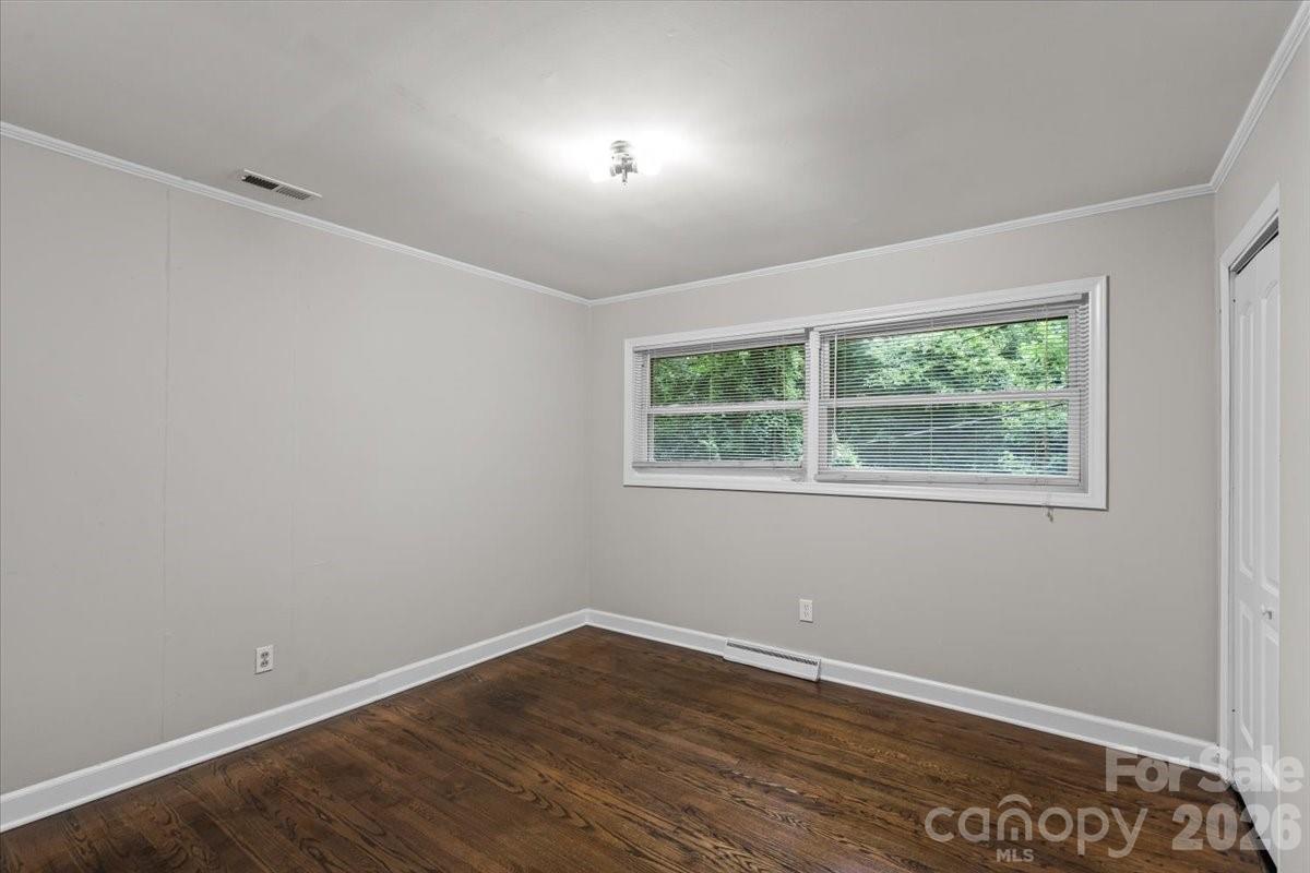 Photo 16 of 7328 Everett Drive, Charlotte, NC