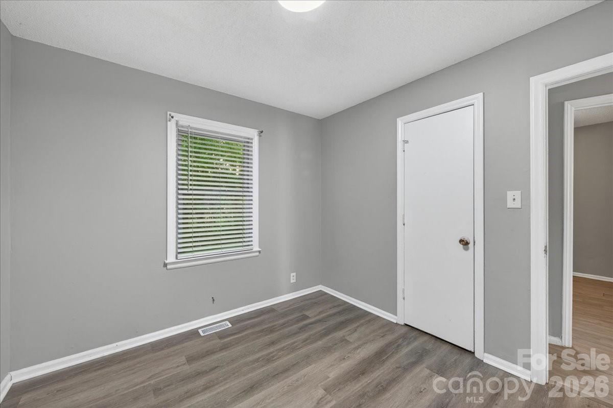 936 Holland Avenue, Charlotte, NC - photo 19 of 29