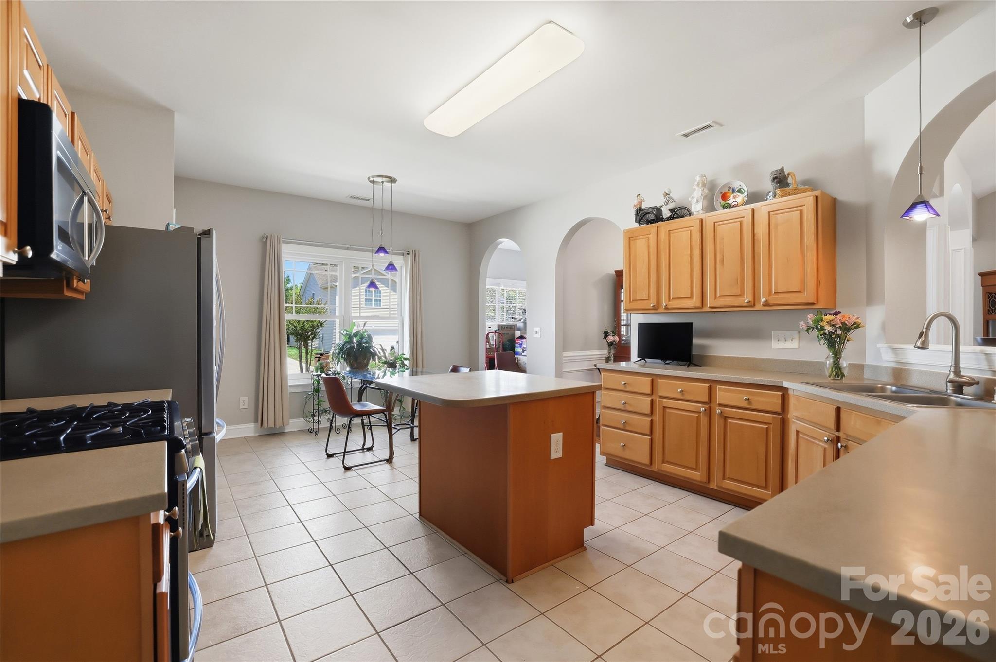 1008 Triple Crown Drive, Indian Trail, NC - photo 10 of 47