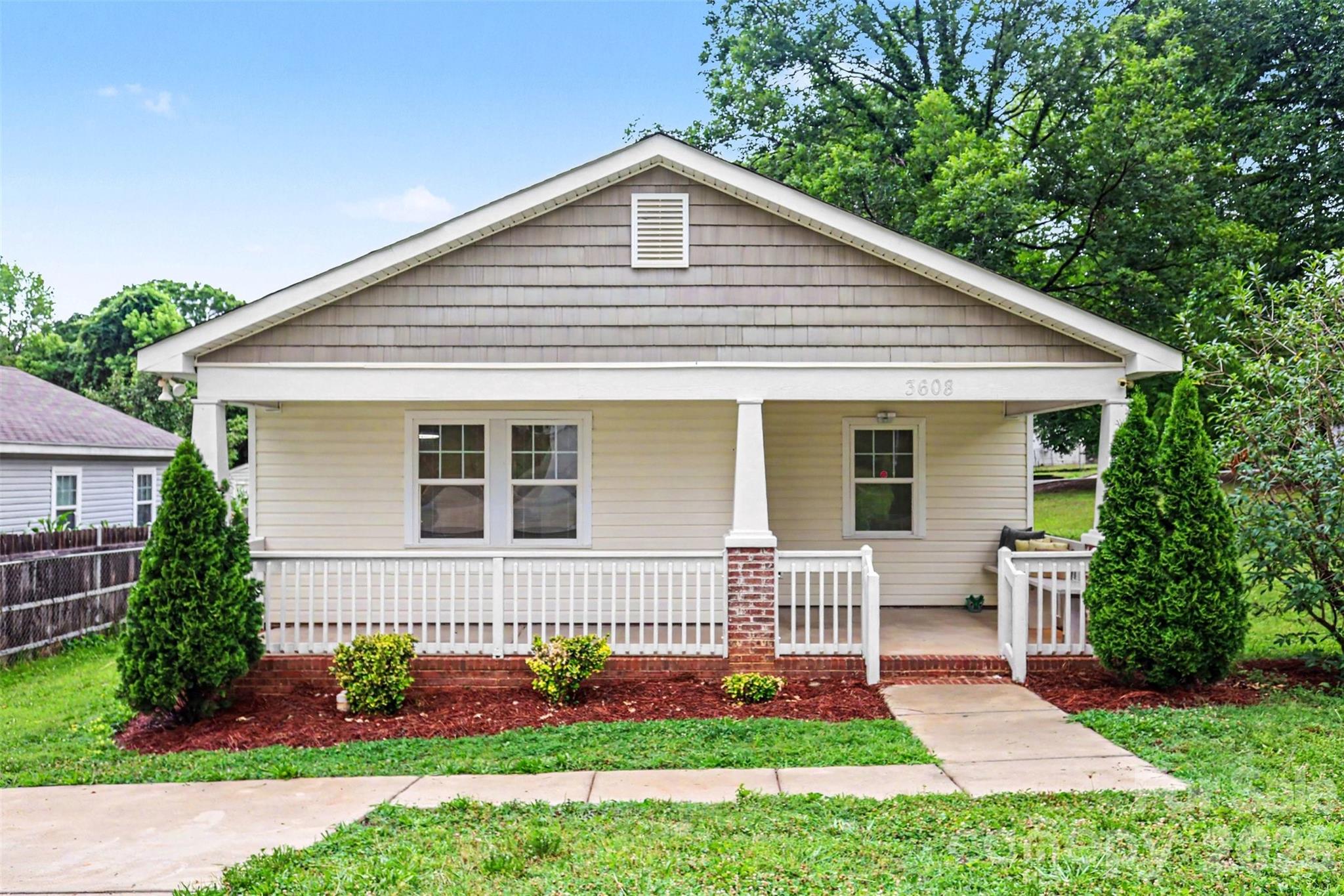 Home for sale at 3608 Corbett Street, Charlotte, NC — photo 1 of 22