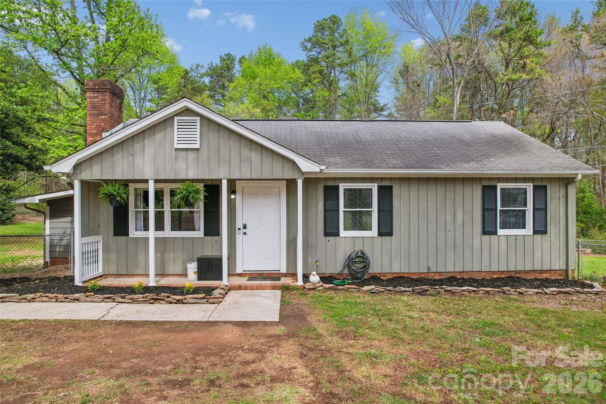 Photo 2 of 6127 Dovetail Court, Charlotte, NC