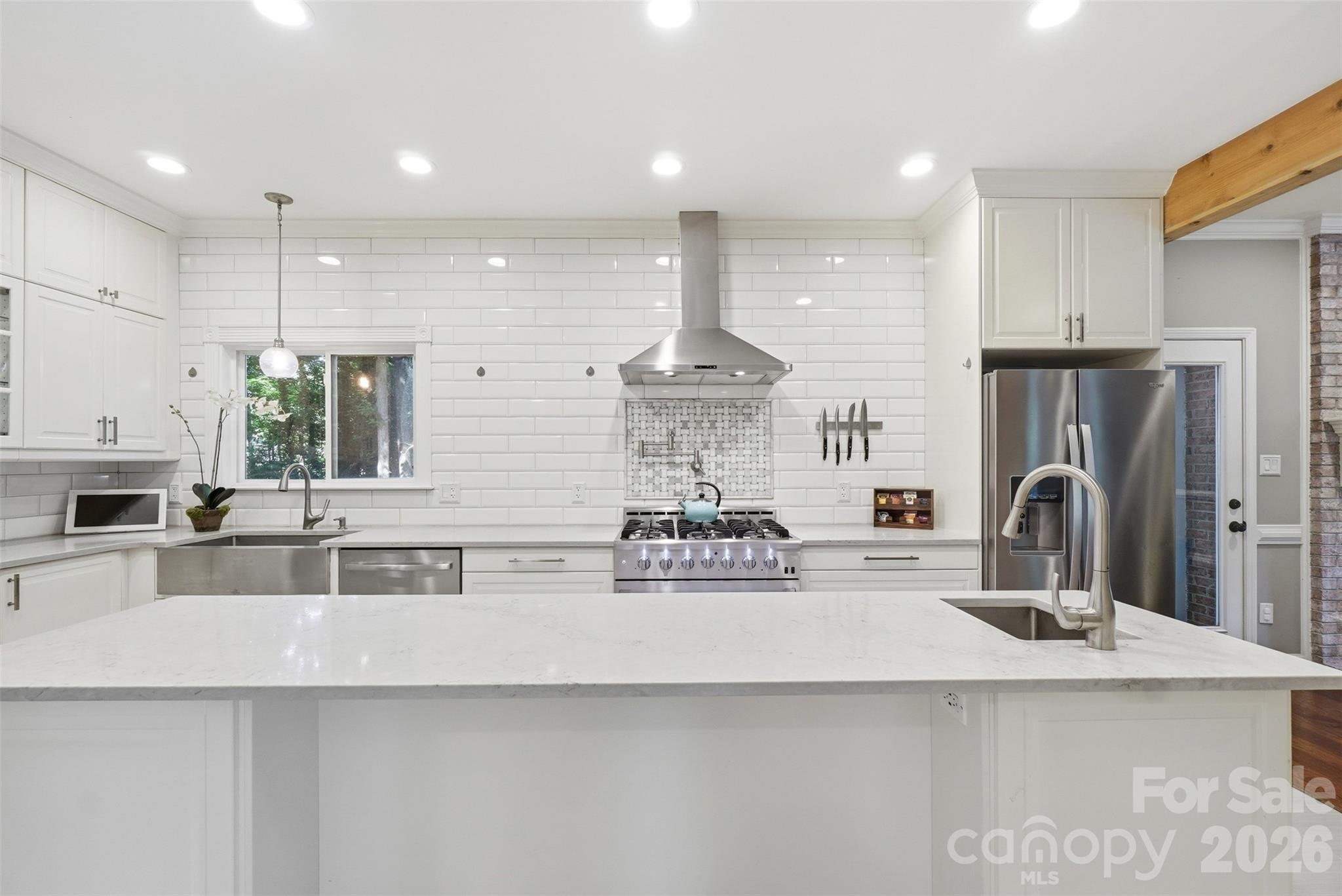 Photo 11 of 1112 Long Paw Lane, Charlotte, NC