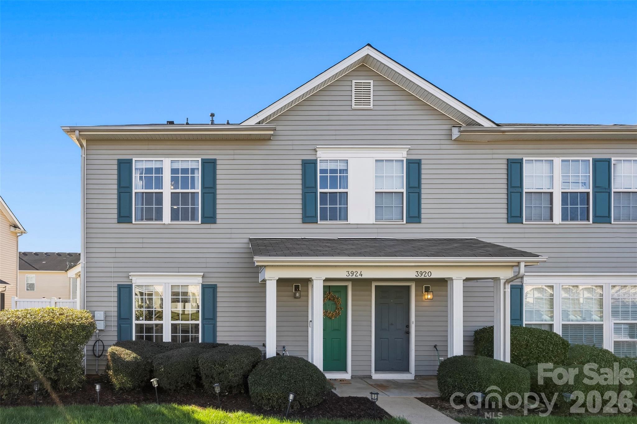 Home for sale at 3924 Mohawk Court, Charlotte, NC — photo 1 of 18