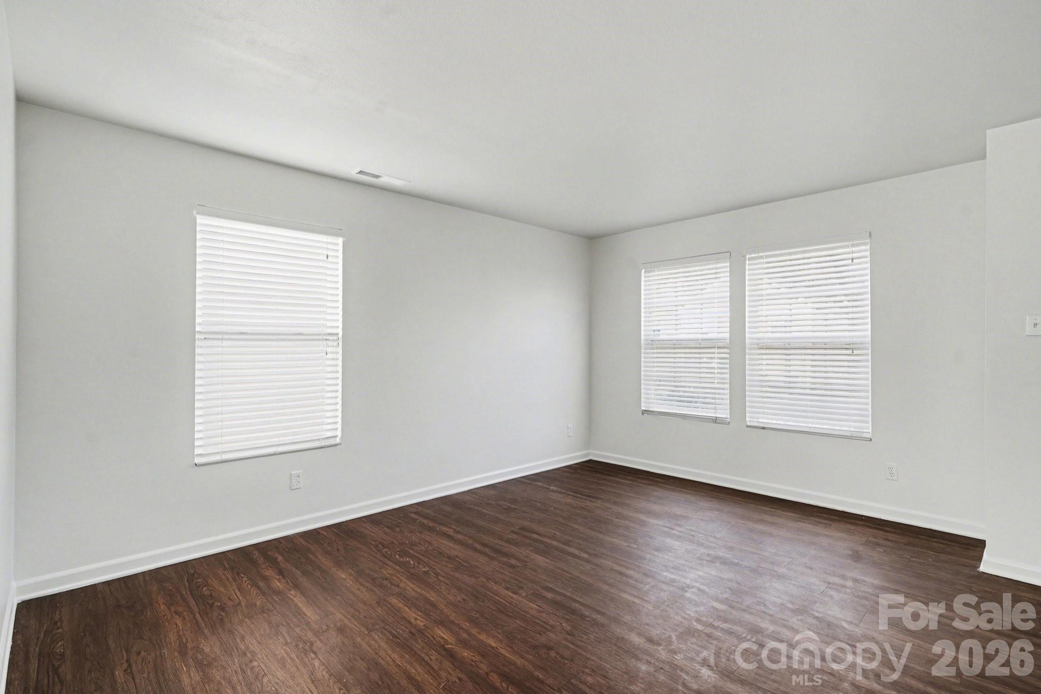 Photo 3 of 911 Swearngan Ridge Court, Charlotte, NC