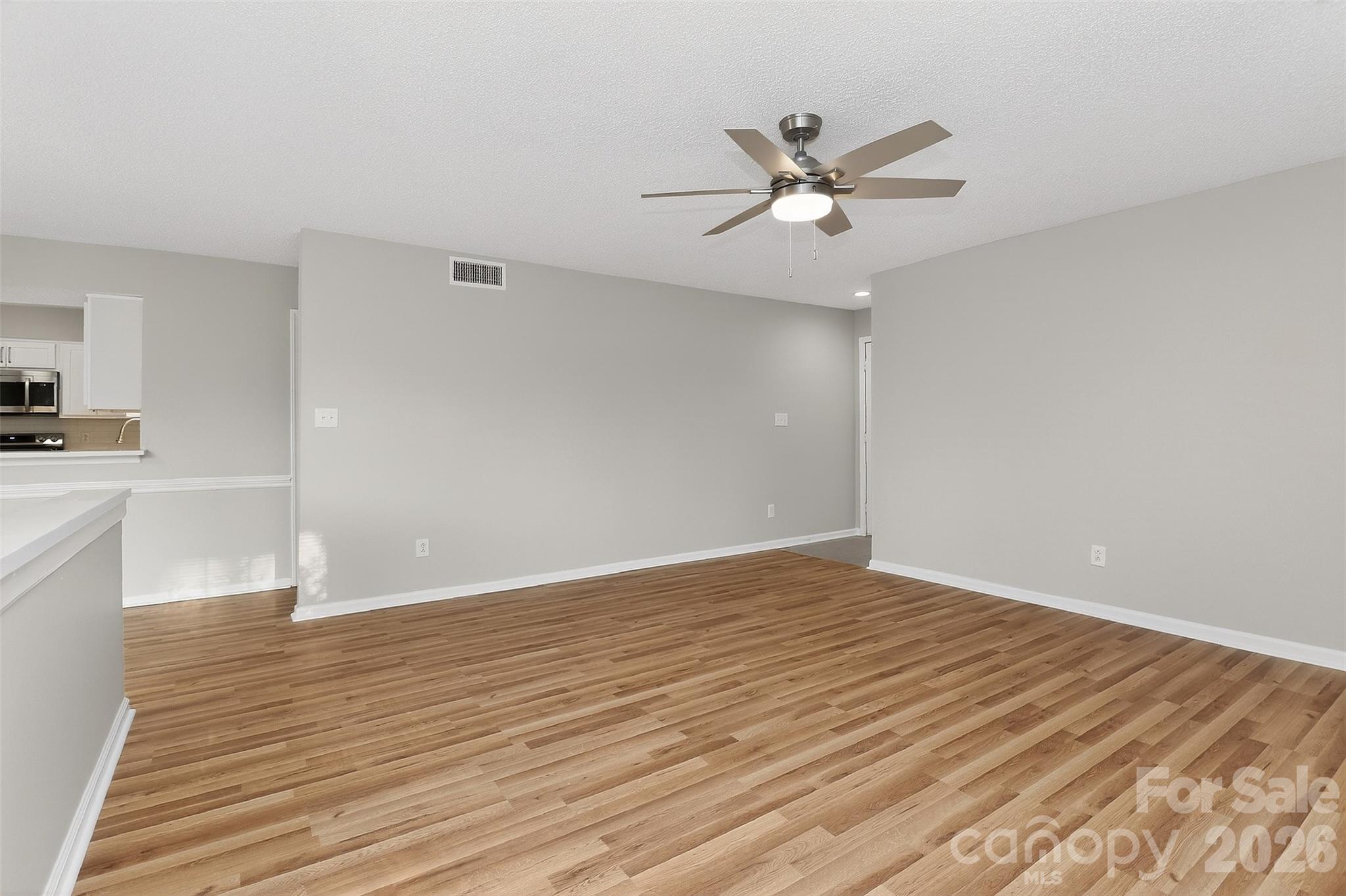 Photo 6 of 5862 Harris Grove Lane, Charlotte, NC