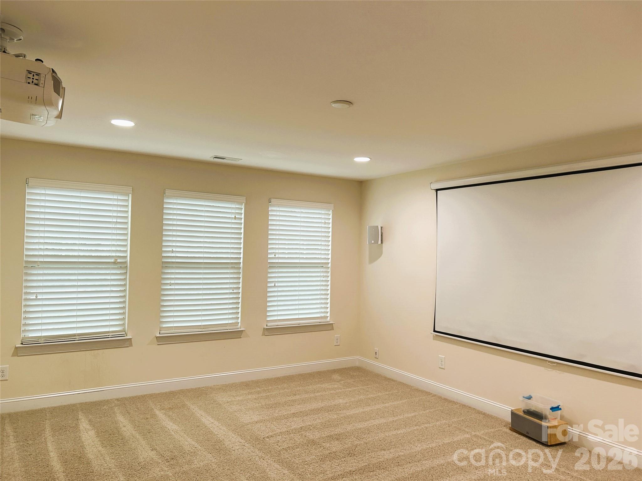 Photo 25 of 9015 Manor Oak Court, Charlotte, NC