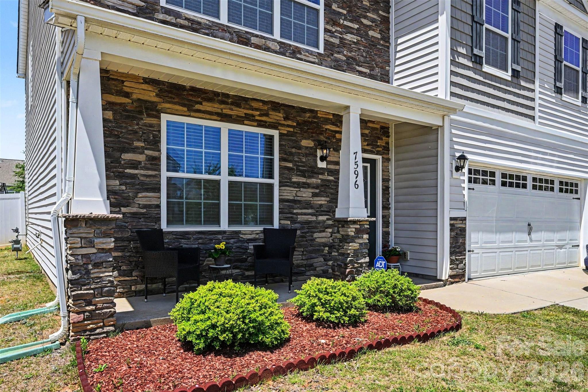 7596 Nolen Farm Drive, Gastonia, NC - photo 5 of 30