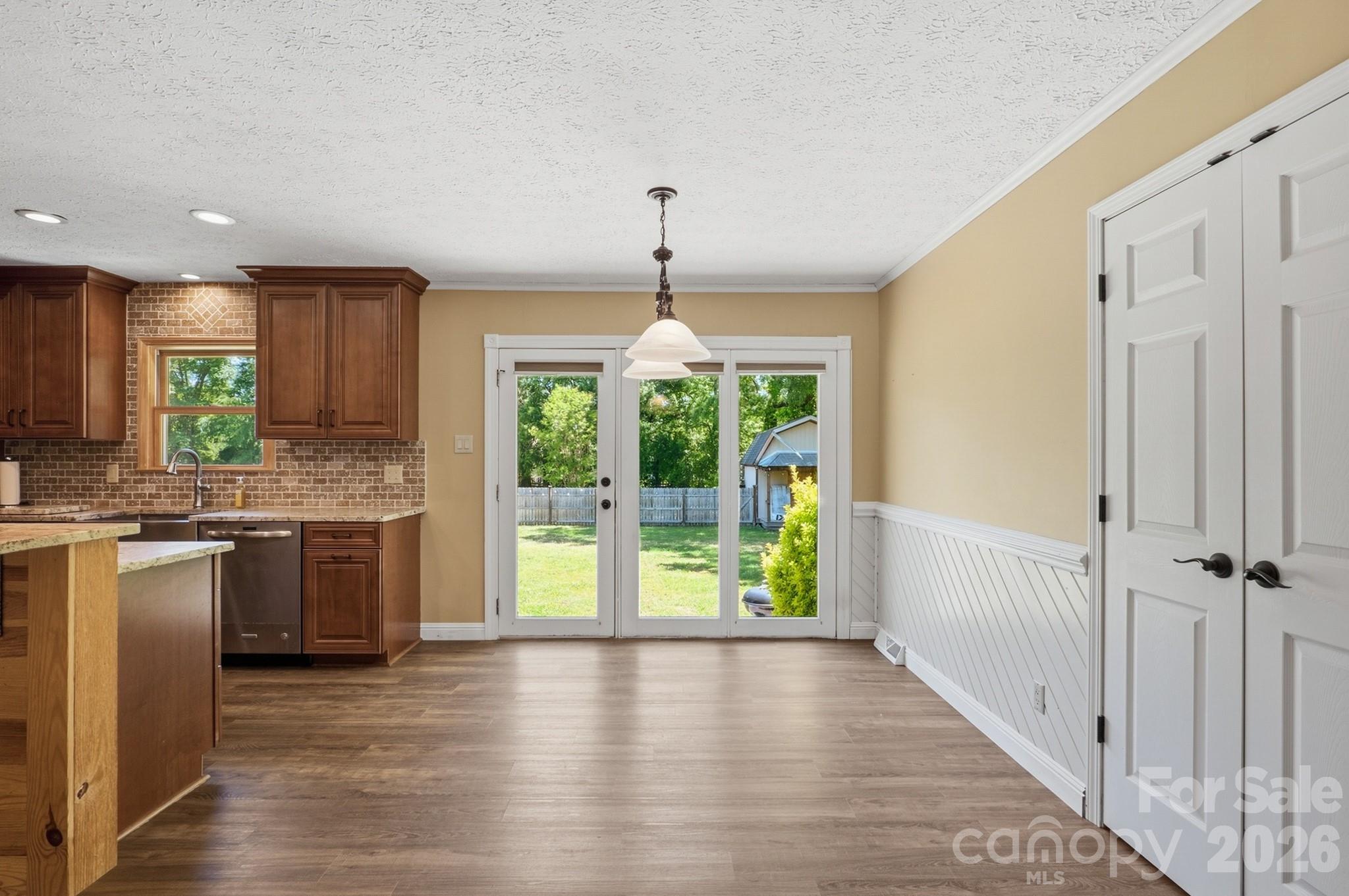 624 Patricia Avenue, Harrisburg, NC - photo 7 of 32