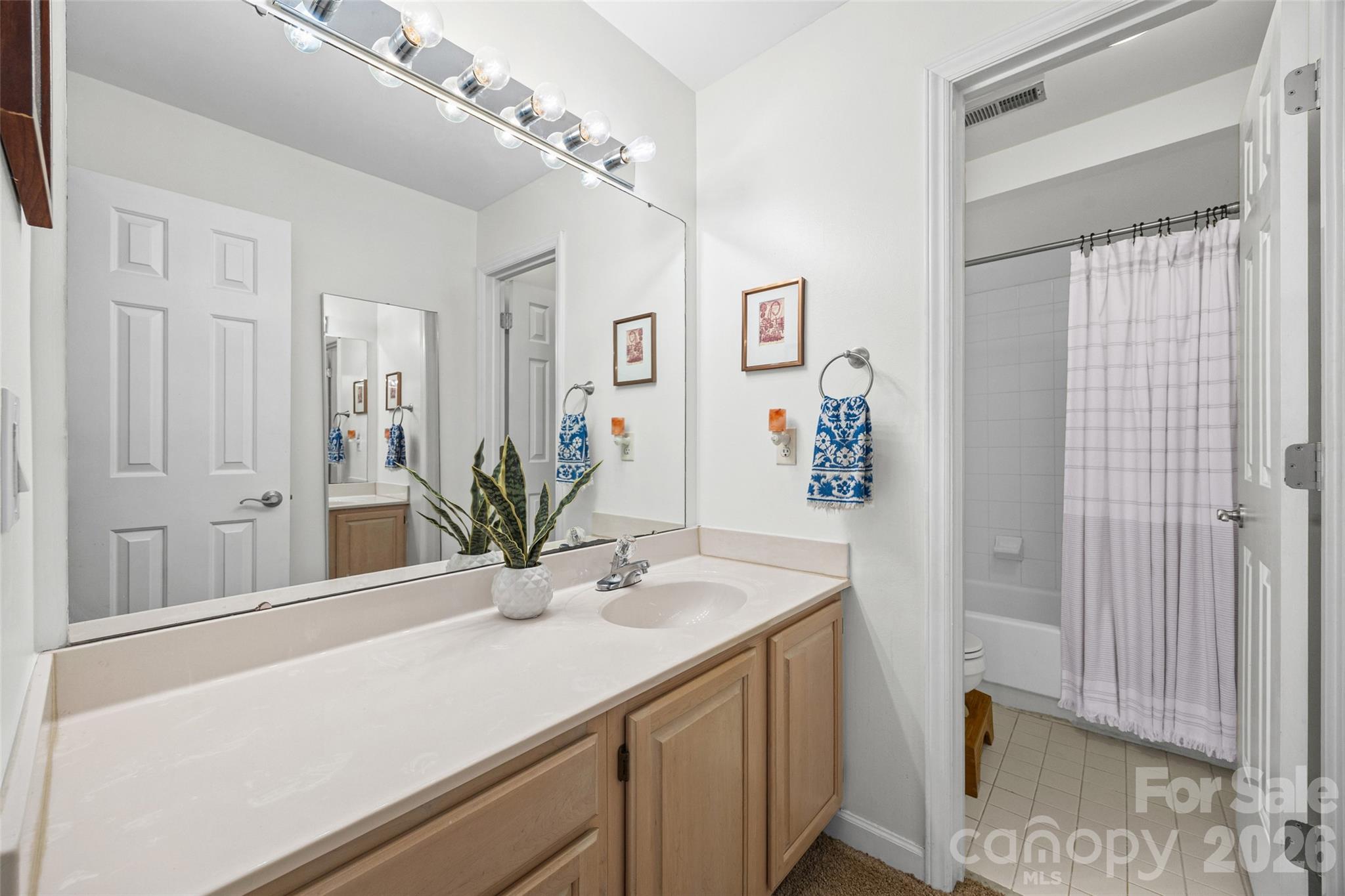 Photo 31 of 9709 Emerald Point Drive12, Charlotte, NC
