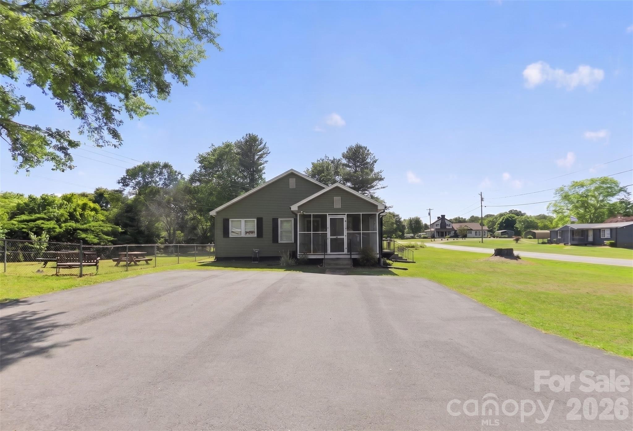 214 E Double Shoals Road, Lawndale, NC - photo 3 of 24
