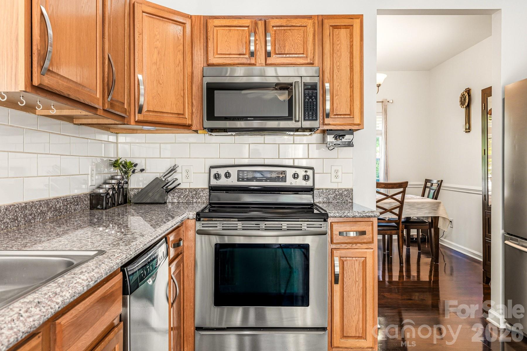 Photo 14 of 4816 Delprado Circle, Charlotte, NC