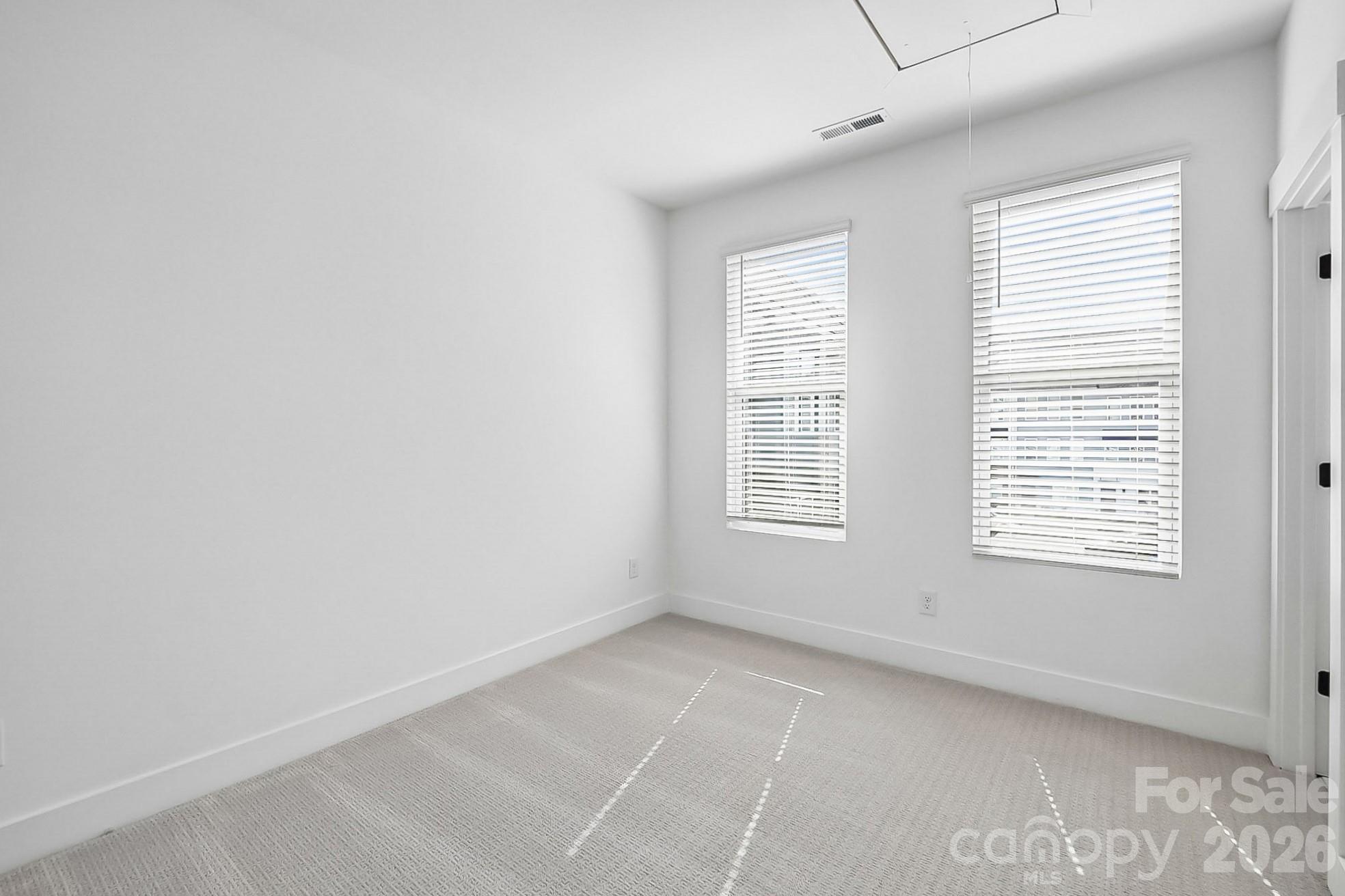 Photo 9 of 1131 Kokomo Lane, Charlotte, NC