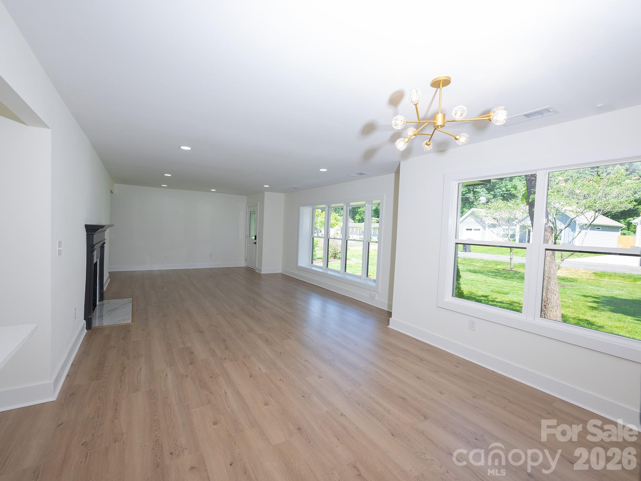 Photo 3 of 5306 Wales Street, Charlotte, NC