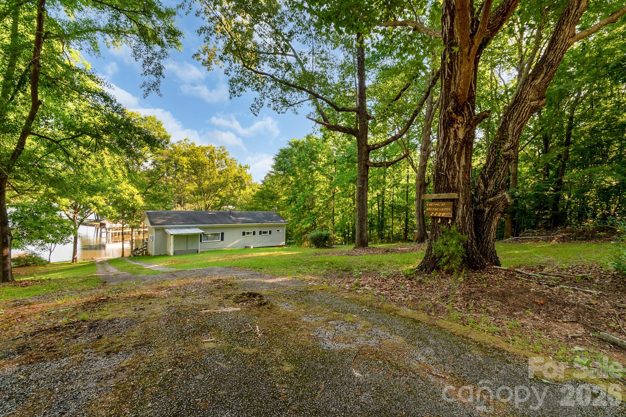 2208 Singleton Creek Road, Liberty Hill, SC - photo 27 of 49