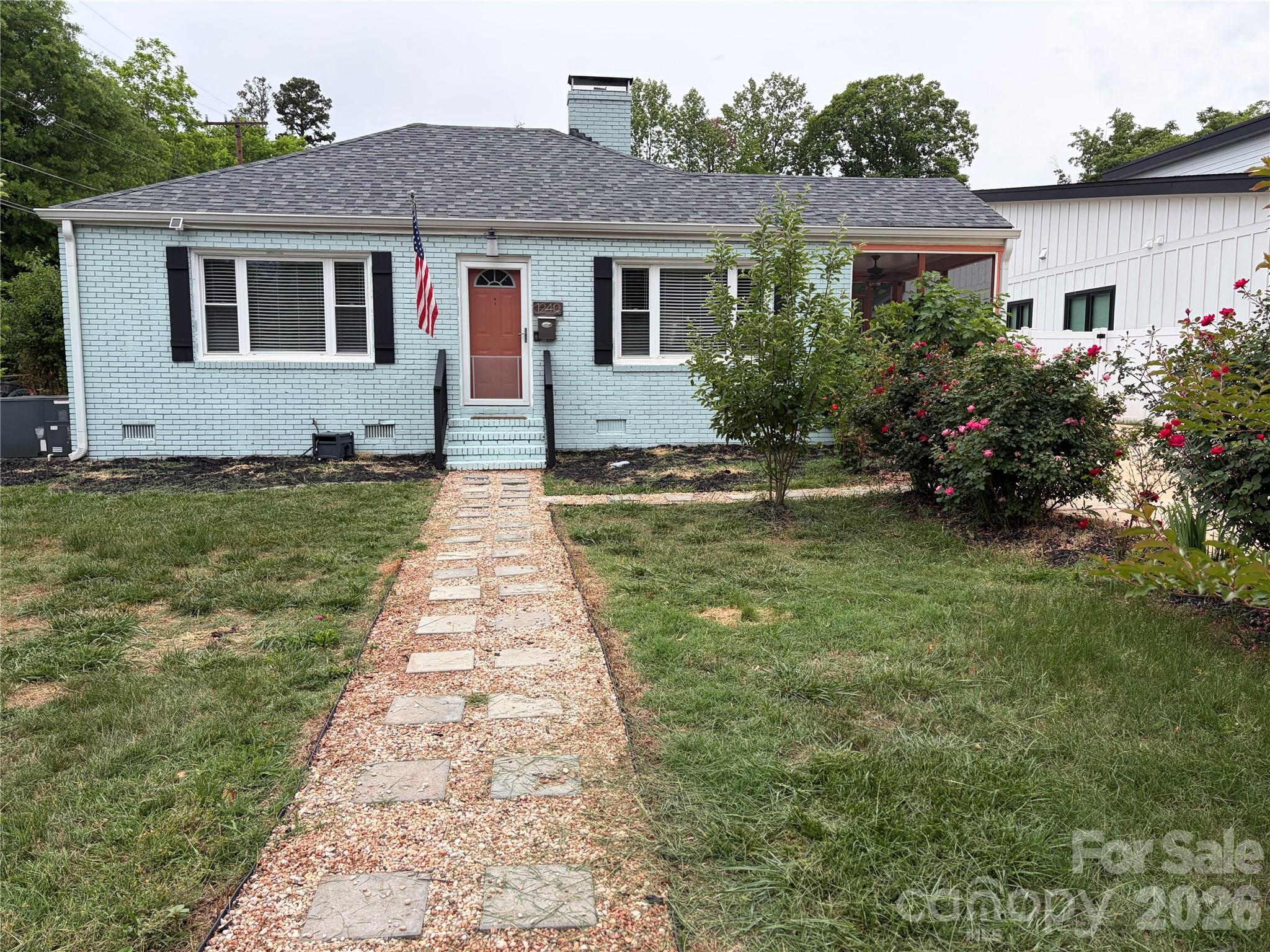 Home for sale at 1240 Skyview Road, Charlotte, NC — photo 1 of 21