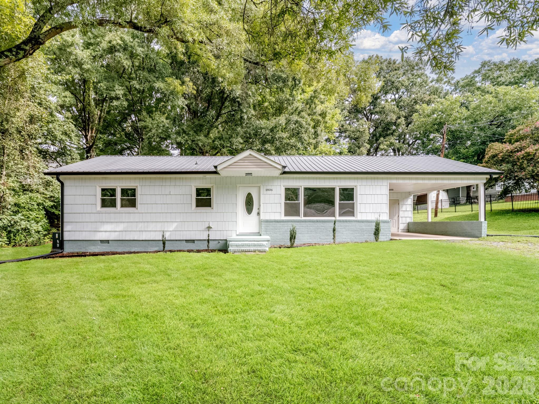 1806 Kingsley Drive, Albemarle, NC - photo 2 of 20