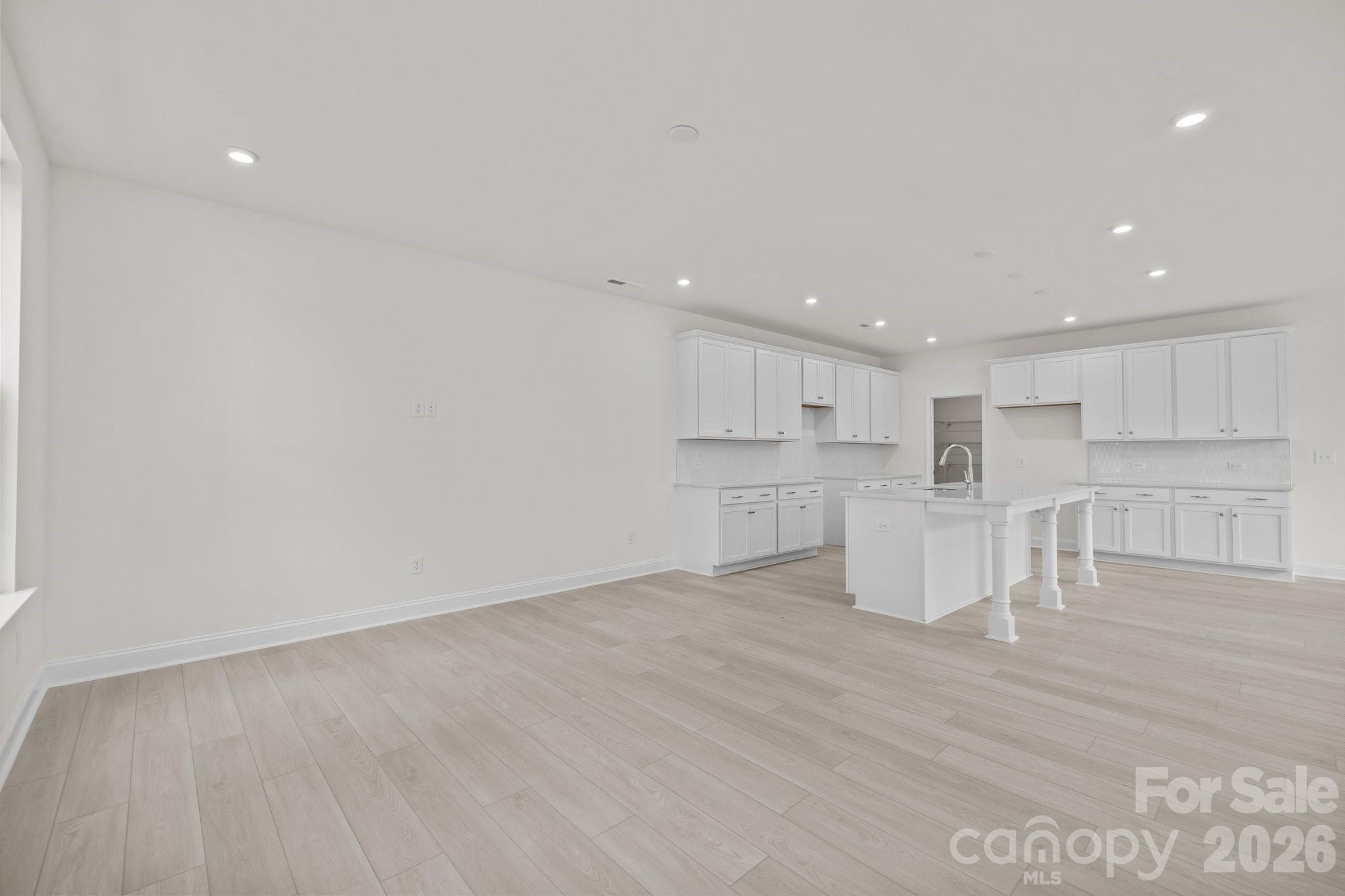 Photo 6 of 2926 Clyde Drive, Charlotte, NC
