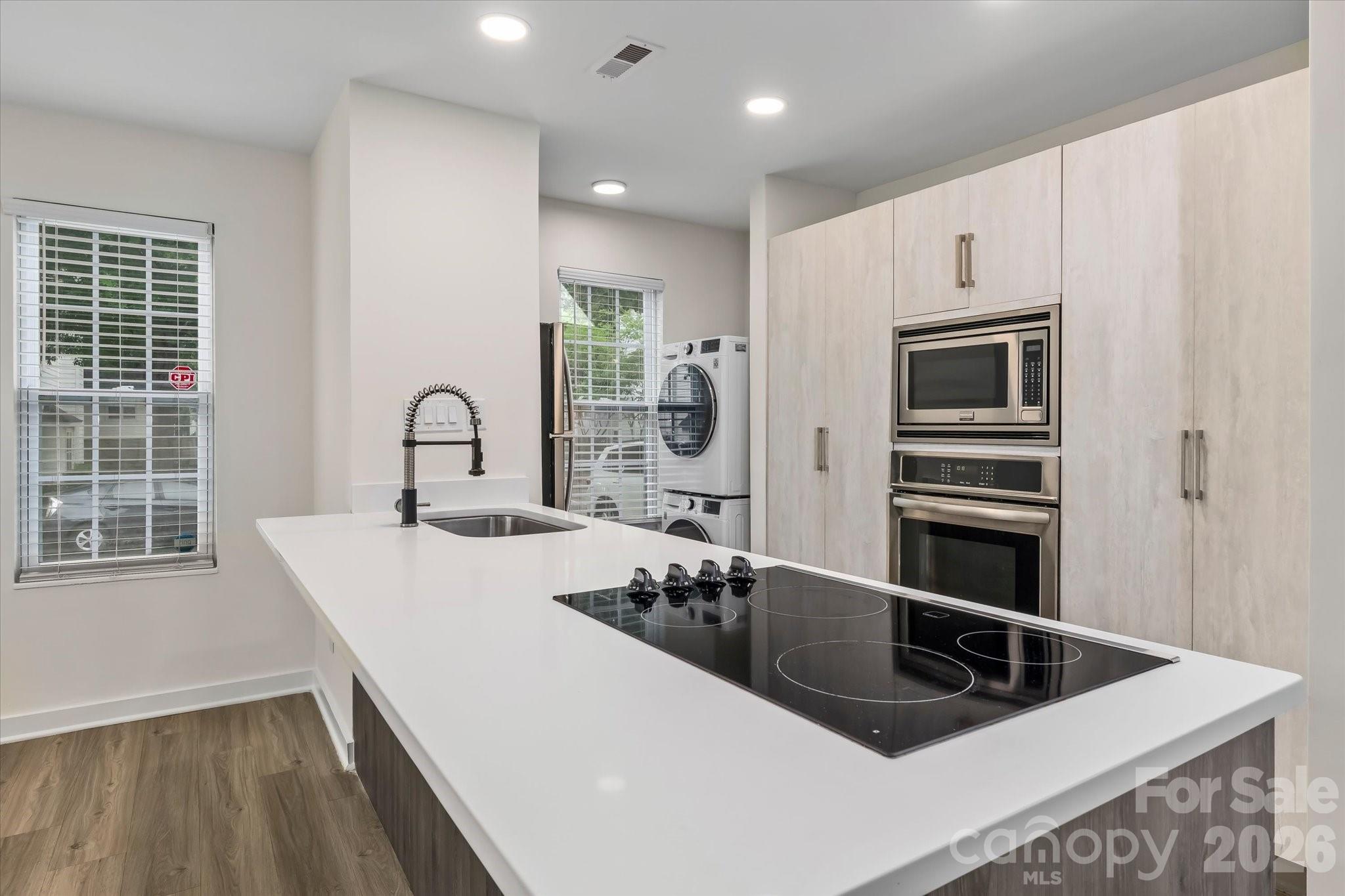 Photo 5 of 1525 Briar Creek RoadB, Charlotte, NC